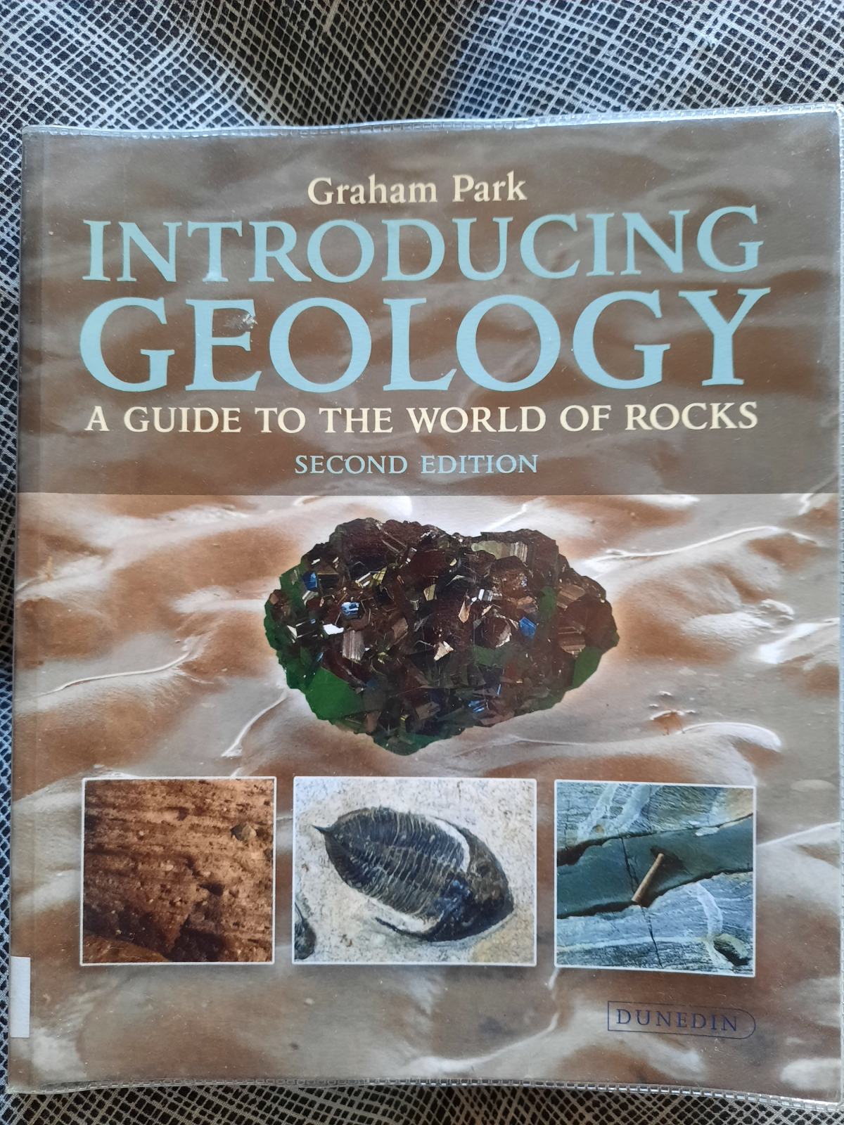 Graham Park INTRODUCING GEOLOGY