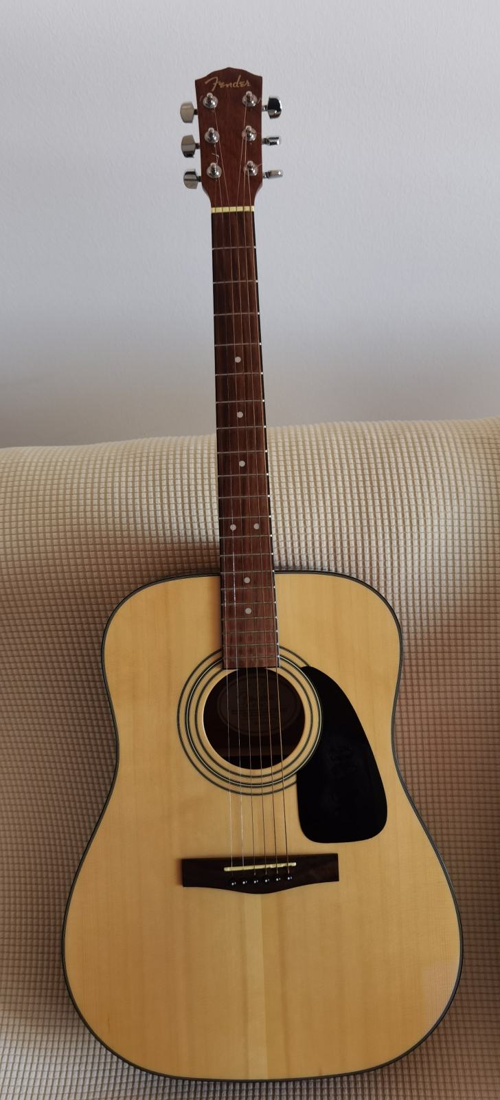 Akustična gitara Fender DG 8S nat