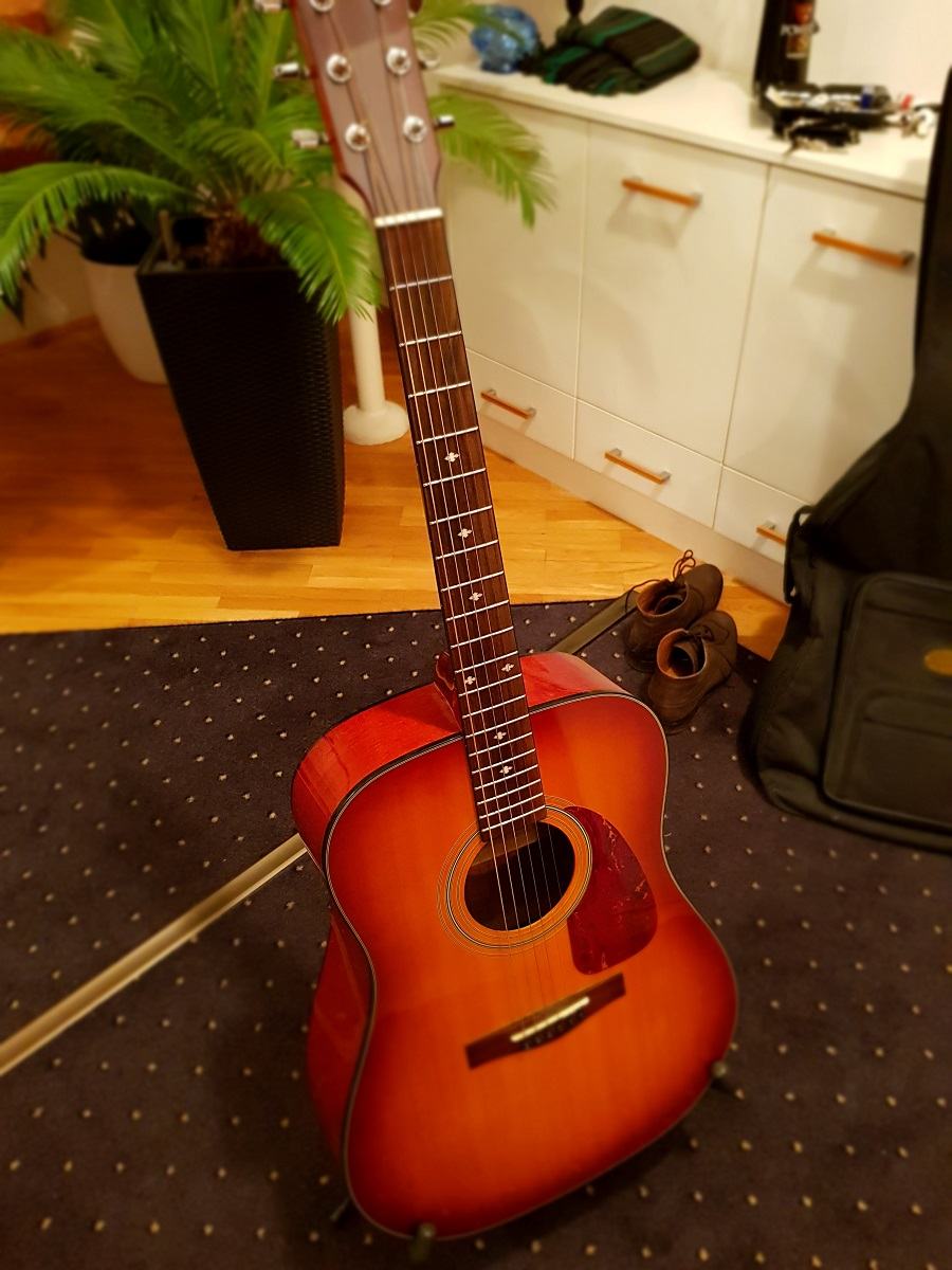 Fender DG 16 SB - Korea