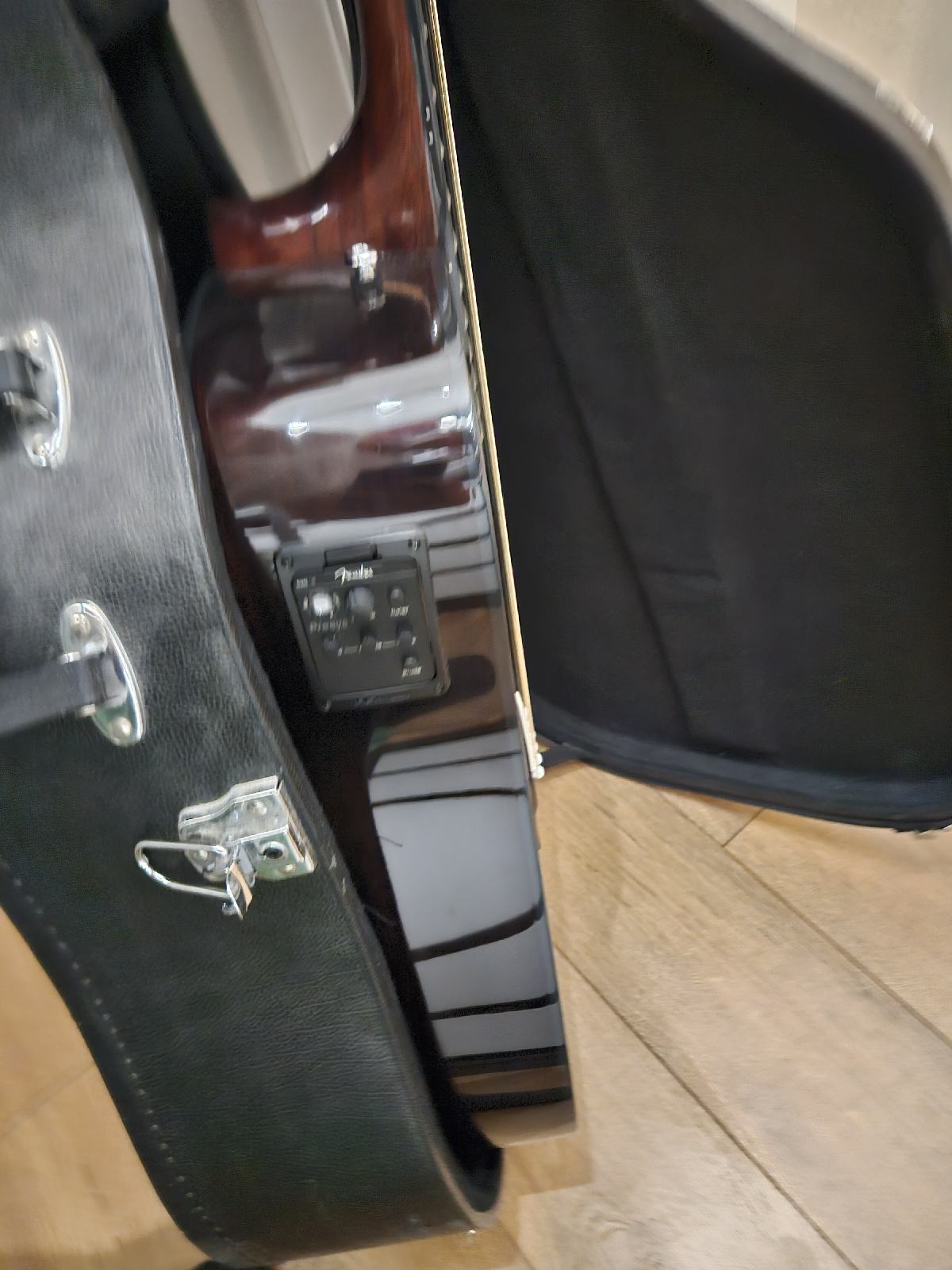 Gitara Fender