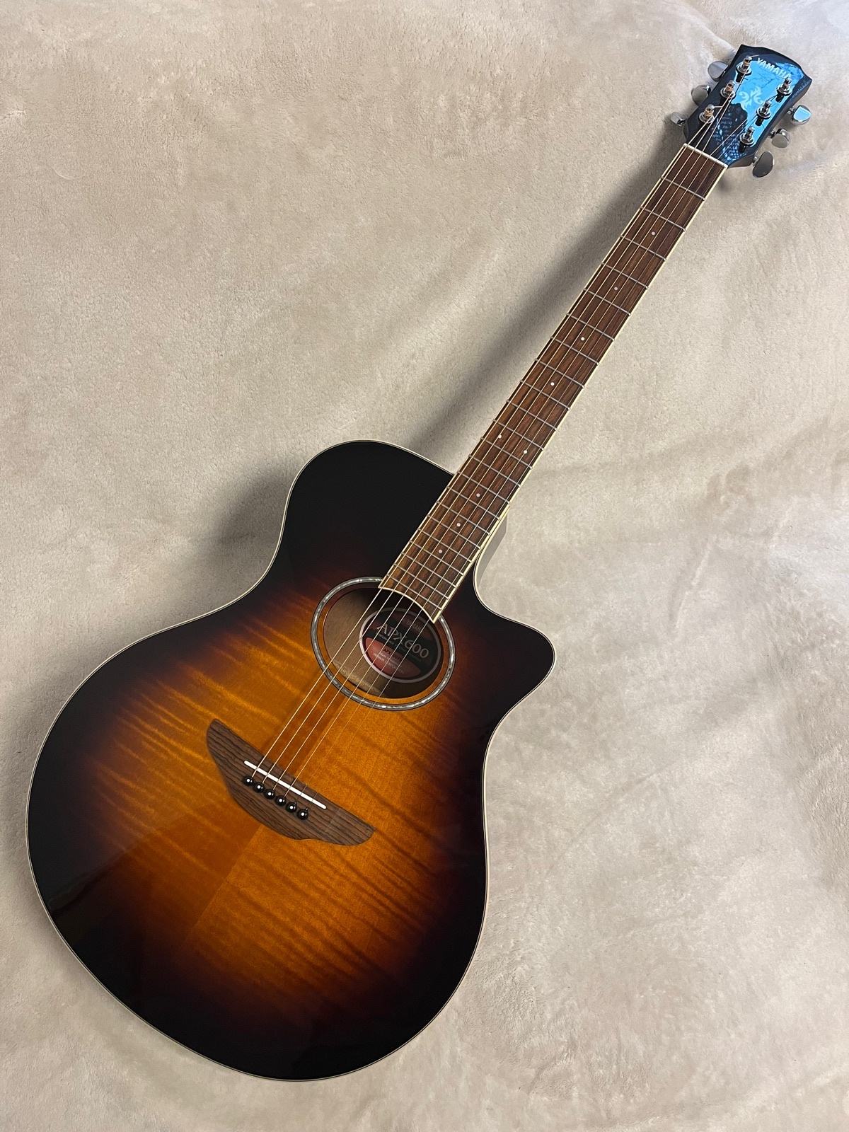 Yamaha APX 600 FM TBS