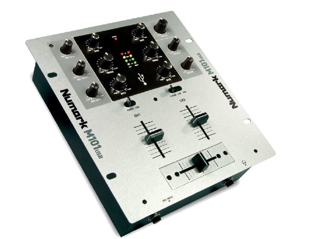 Numark M101USB DJ mikser