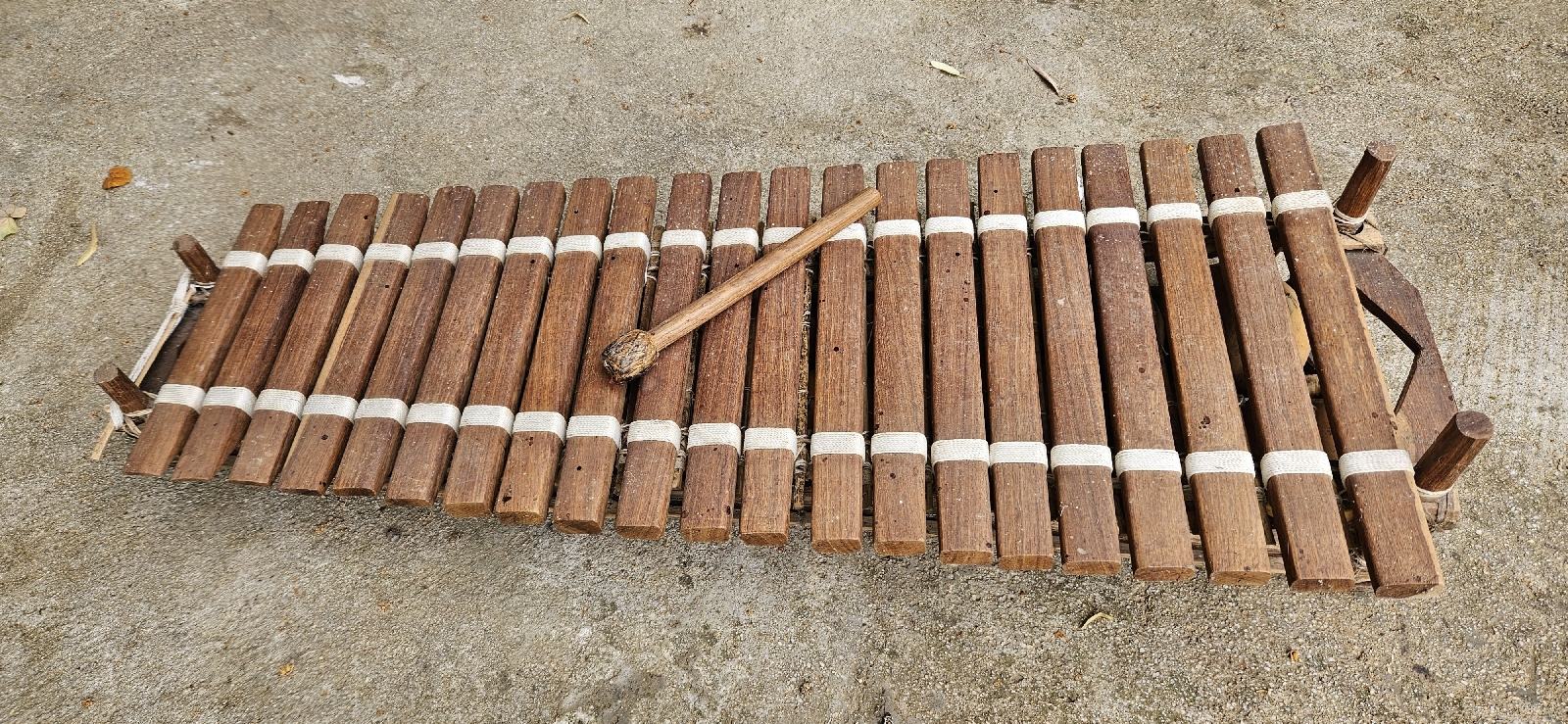 Balafon, afričko glazbalo