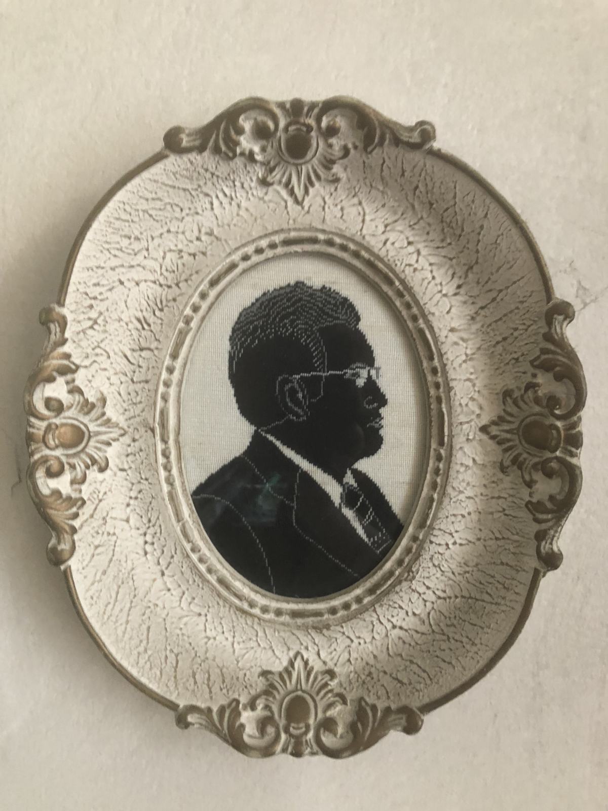 URAMLJENI GOBLEN TITO