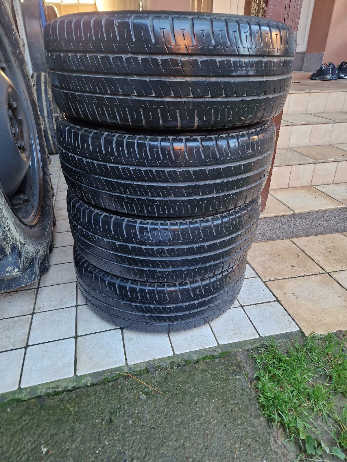 Gume Michelin 225/65/16 C 4kom.