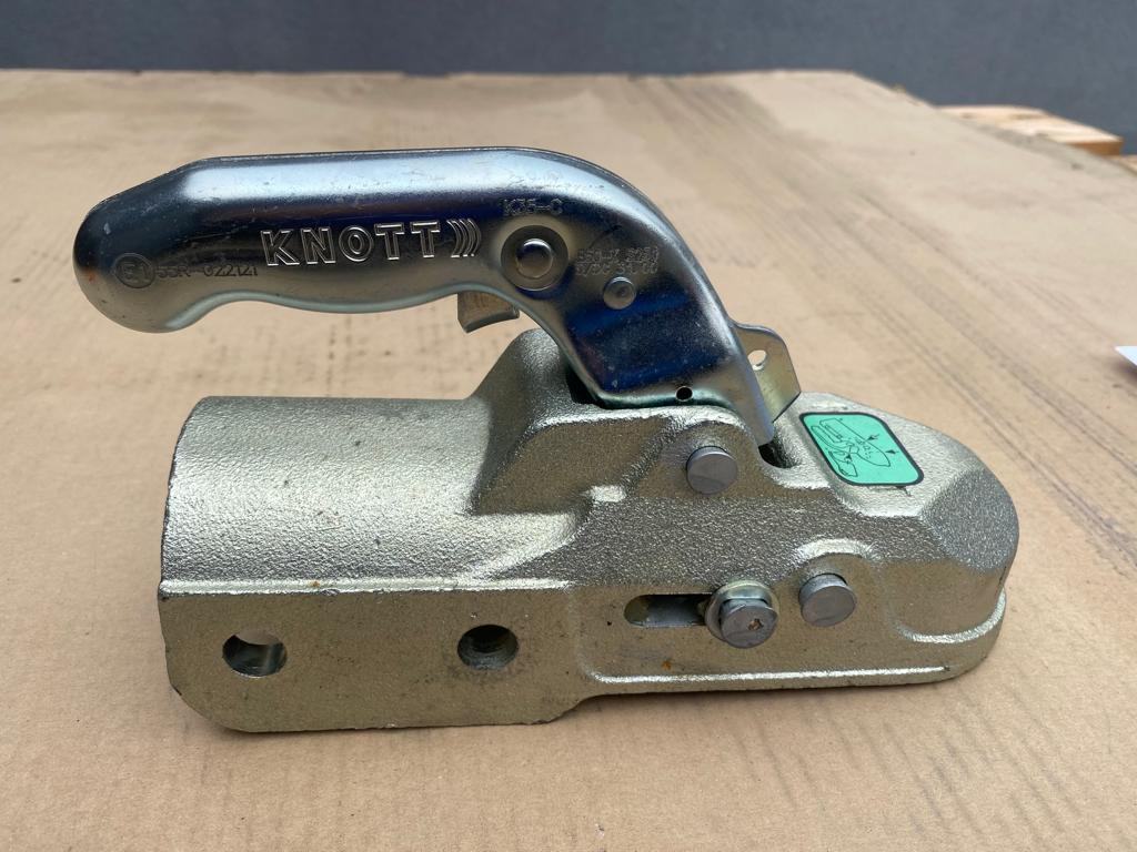 kvačilo ili šapa za prikolicu 3500kg k 35 fi 60