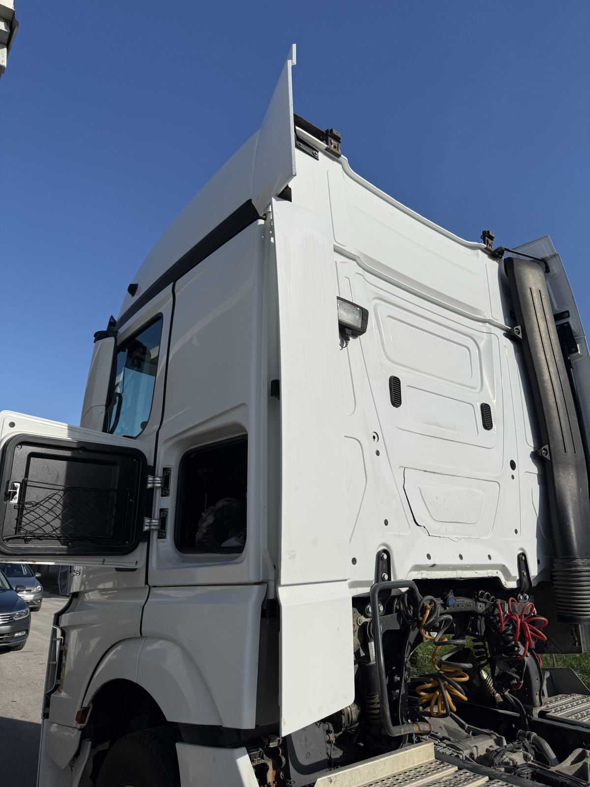 Mercedes Actros MP4 Bočni Spojleri Kabine
