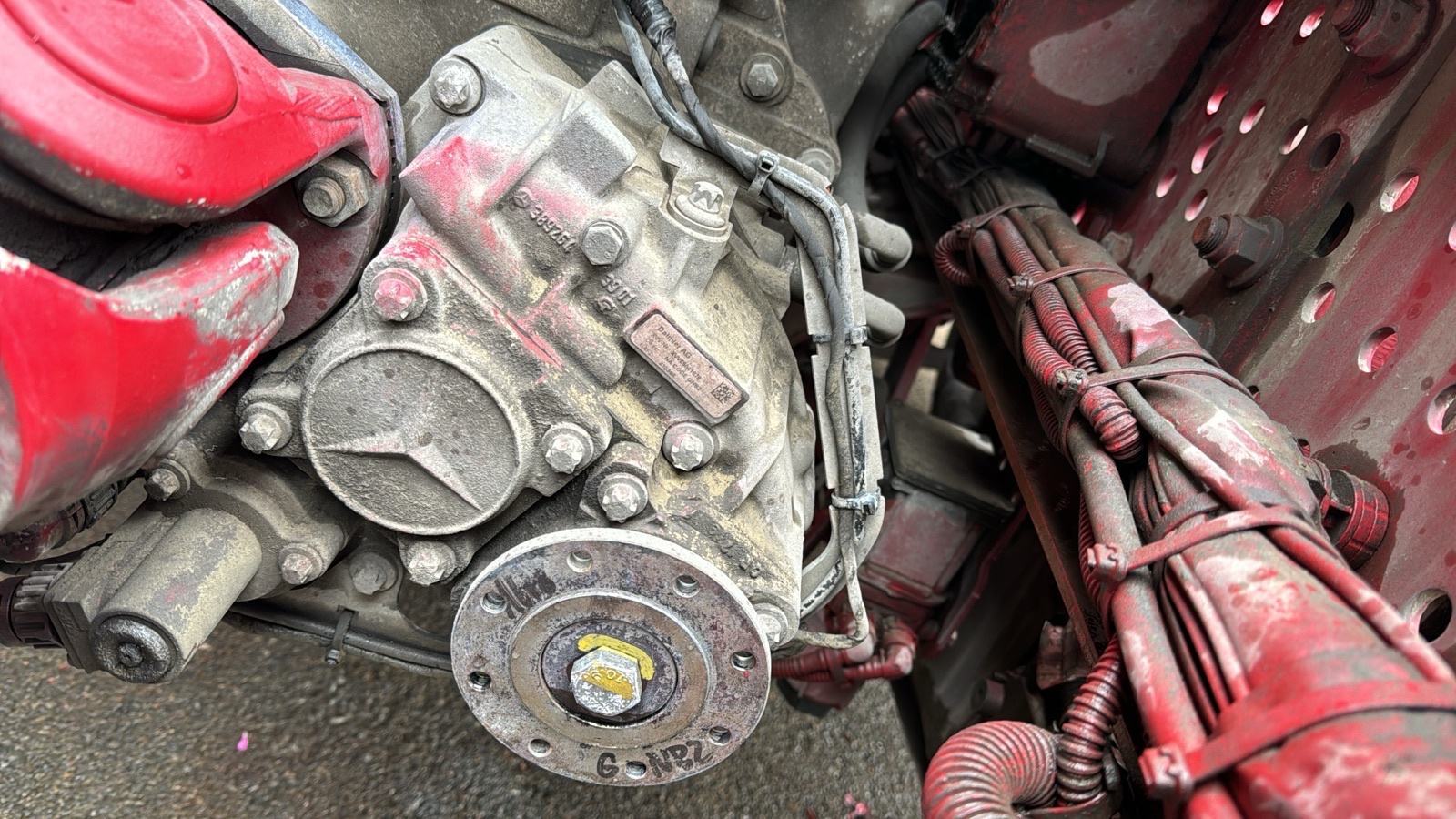 Mercedes Benz Actros MP4 PTO ukapčalica silo