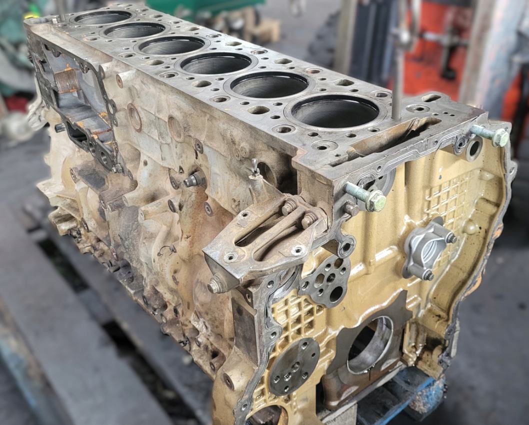 Blok motora MERCEDES ACTROS MP4 EURO 6 450KM OM 470