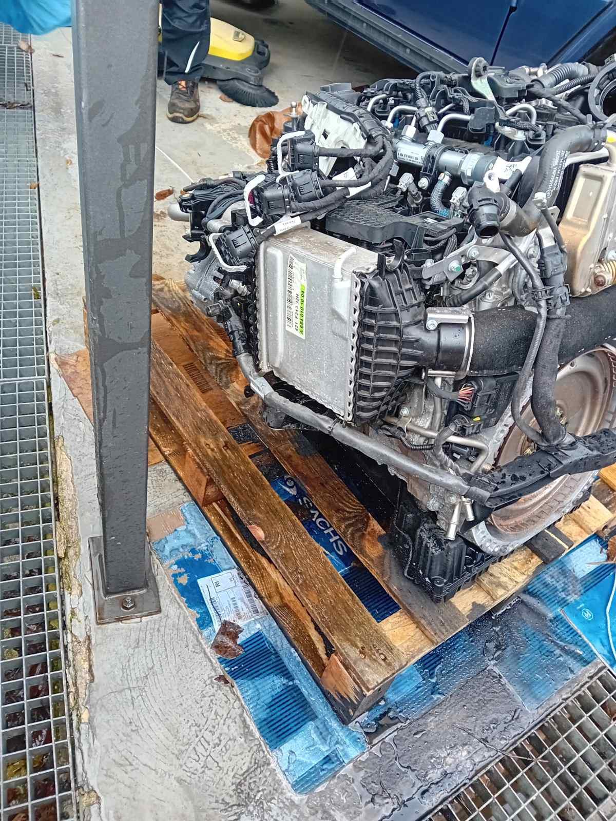 Motor Mercedes-benz 654.920 E220,