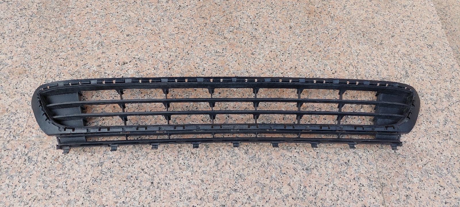 Rešetka branika Vw Golf 7