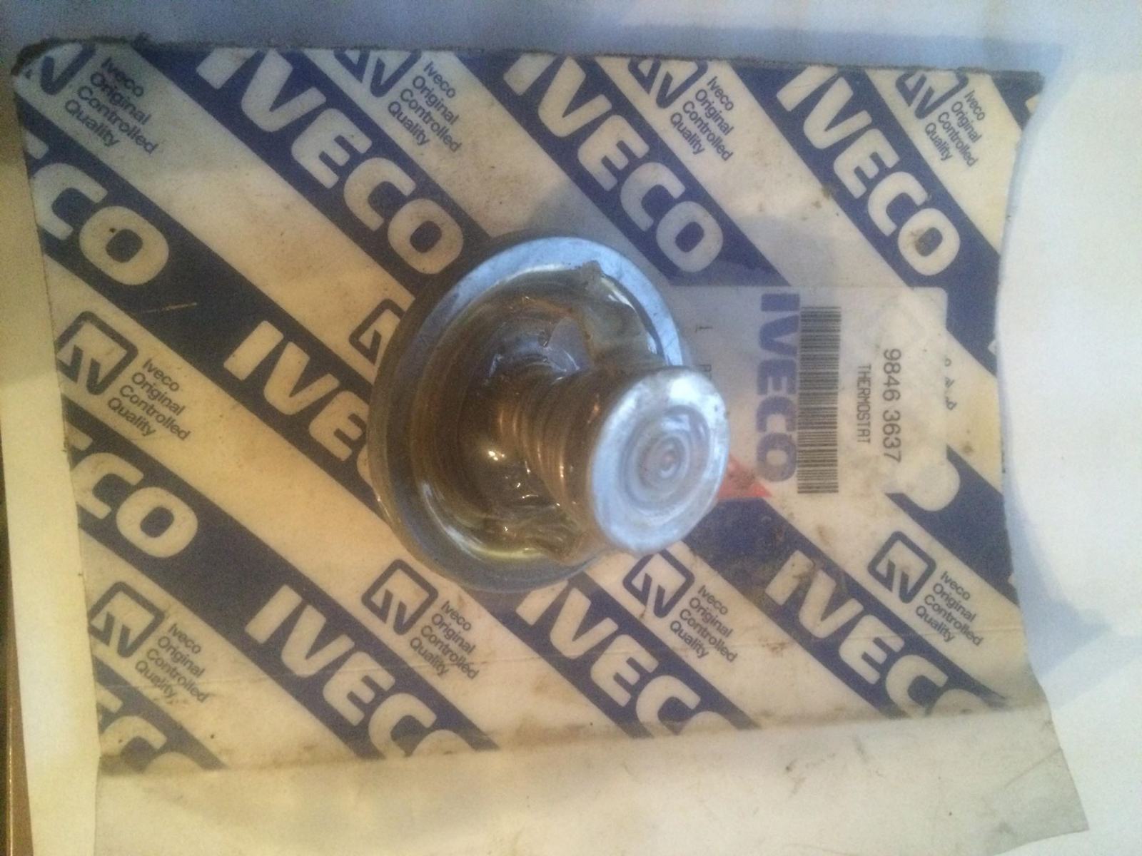 TERMOSTAT IVECO DAILY 2,8 EURO 2 98463637