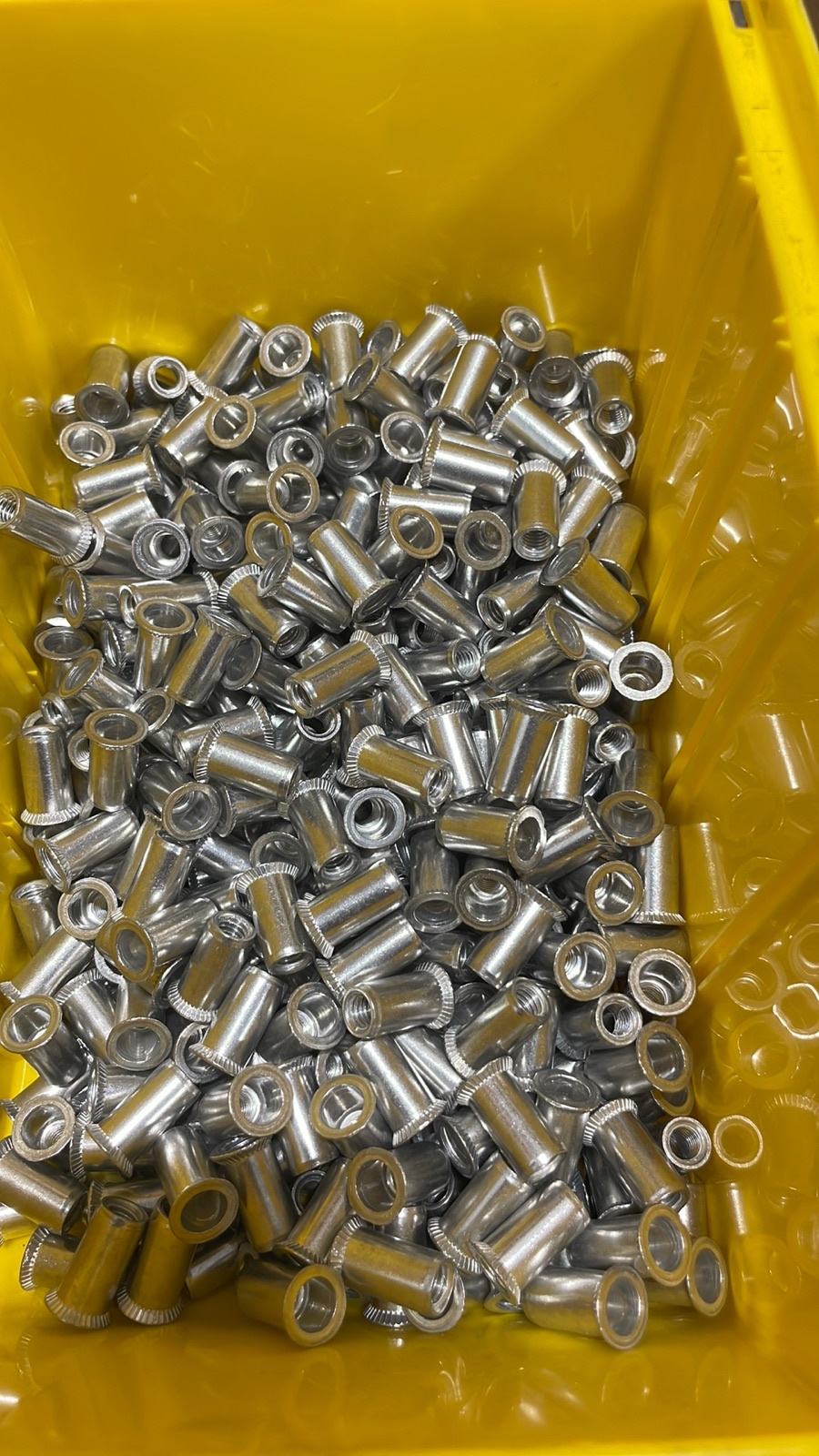 Zakivna matica M6x60
