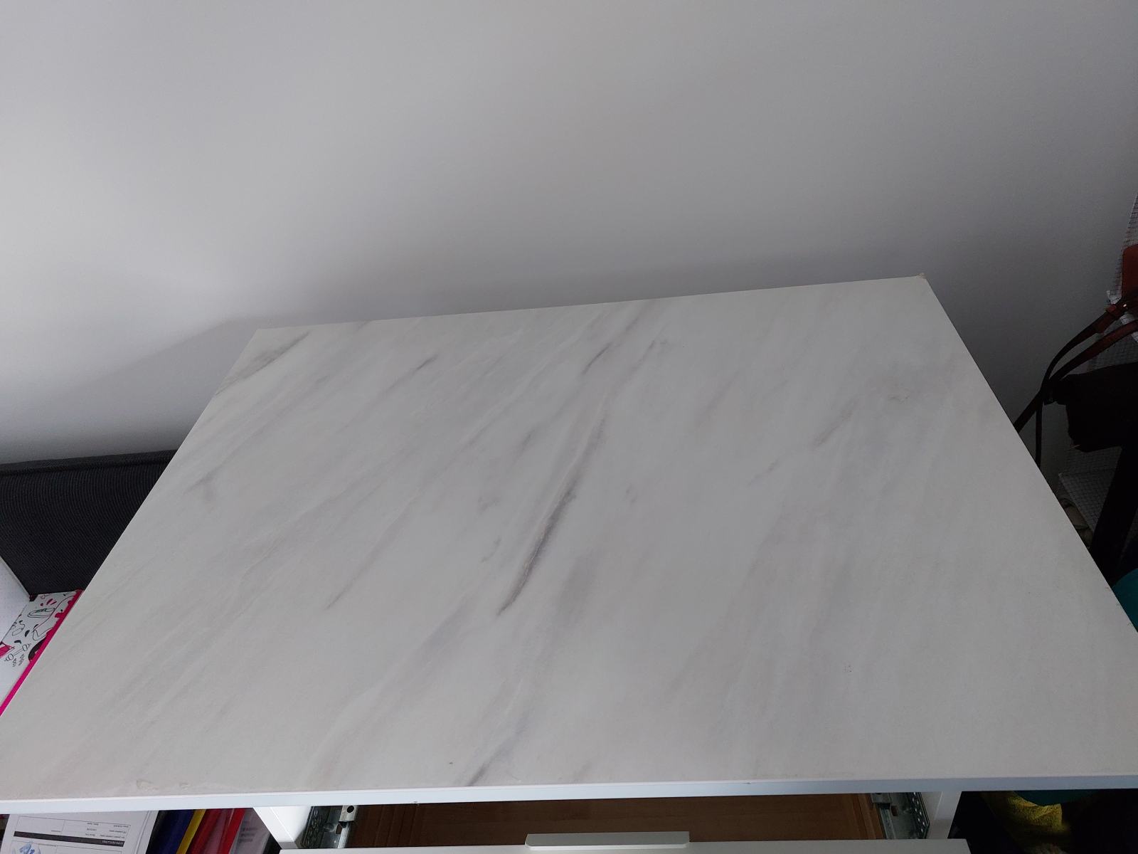 Egger radna ploča levanto bijeli mramor F812, 80x60