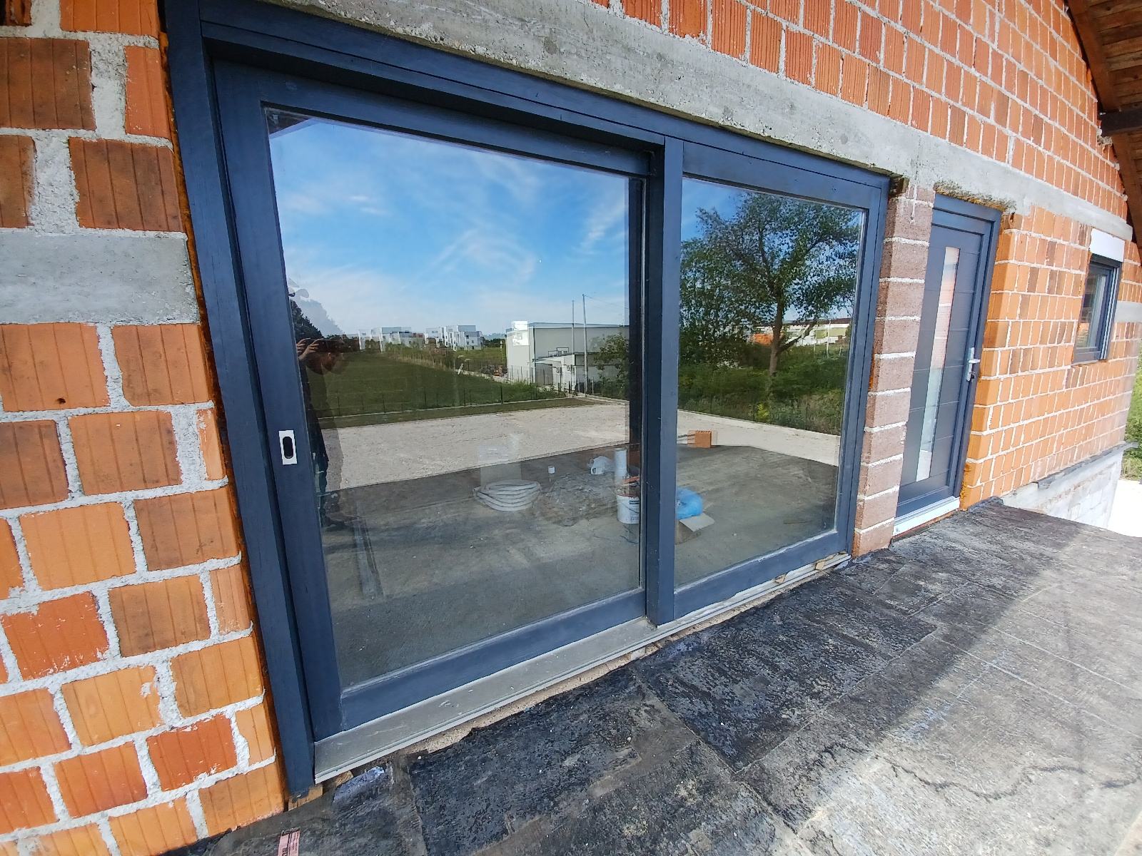 staklena stijena podizno klizna