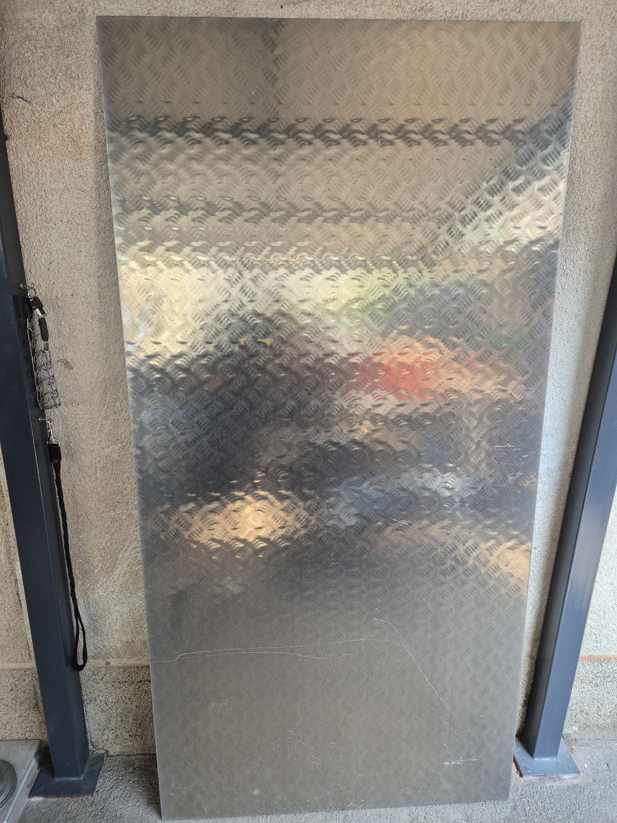 Aluminijski lim-suza lim