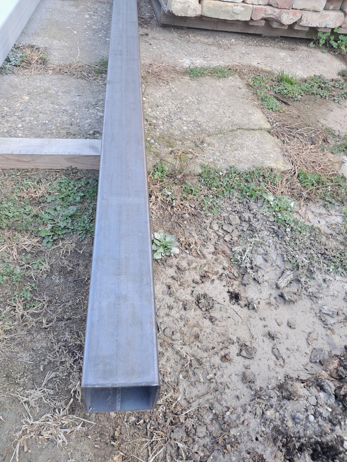 Metalne kvadratne cijevi