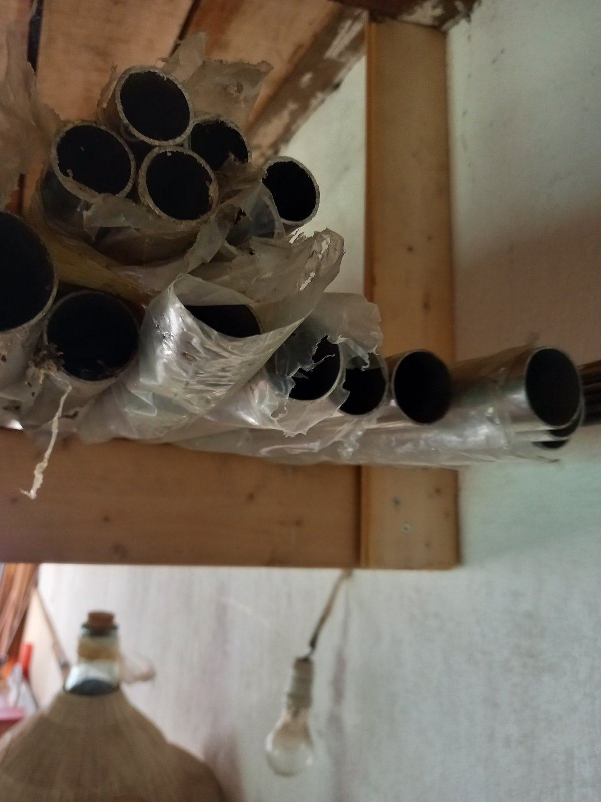 Prodajem inox cijevi i šipke