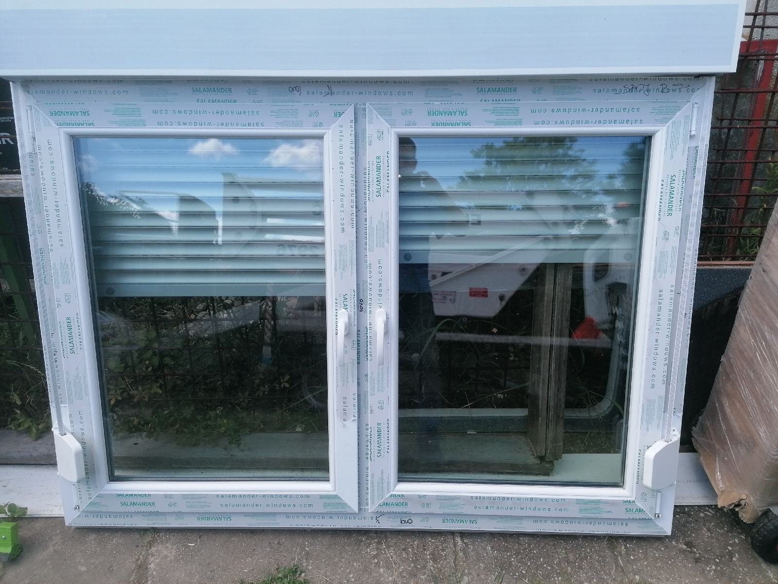 Pvc prozor SALAMANDER Green evolution dvokrilni sa roletom NOVO