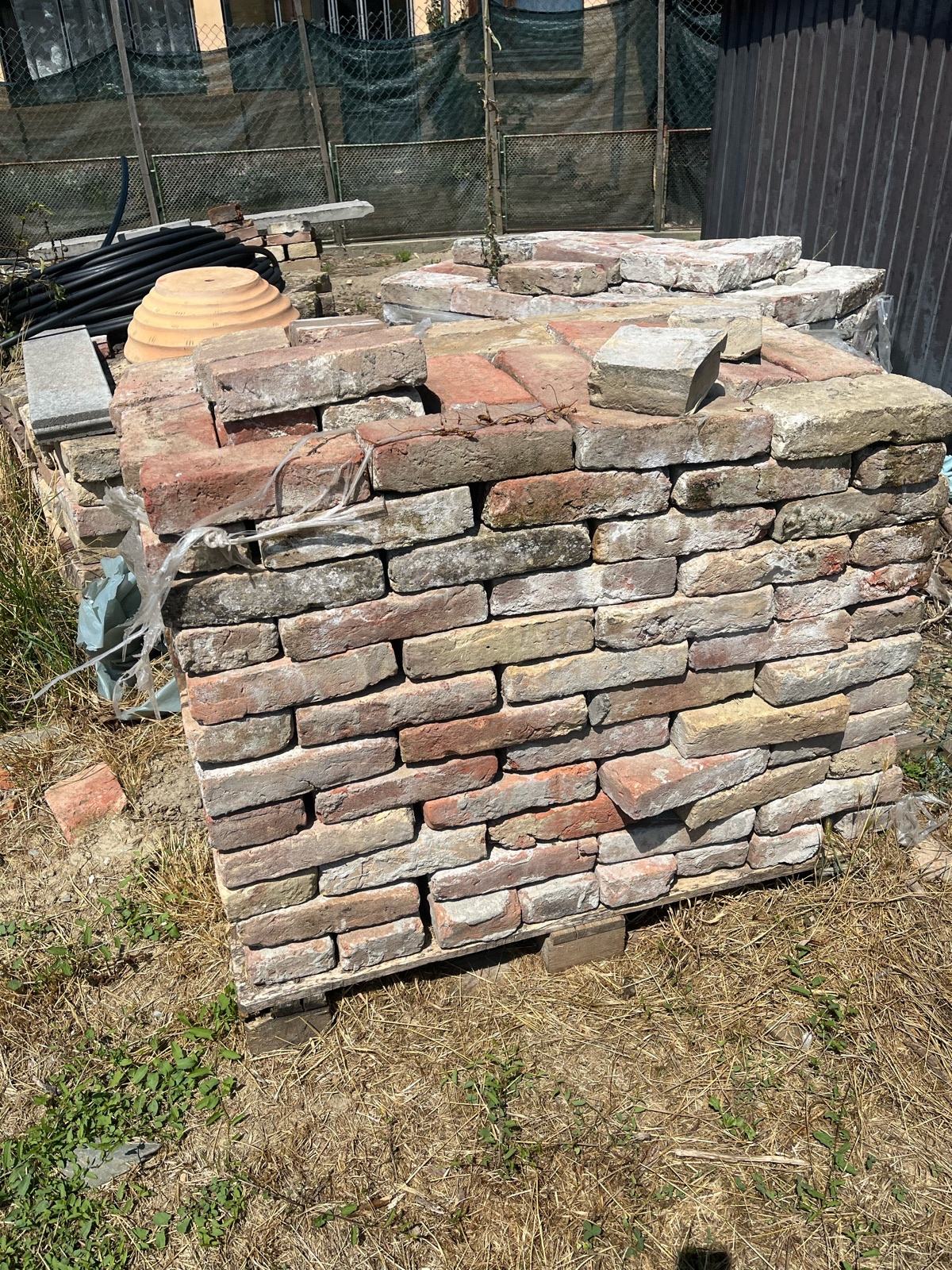 Stare grede, cigle i crijep