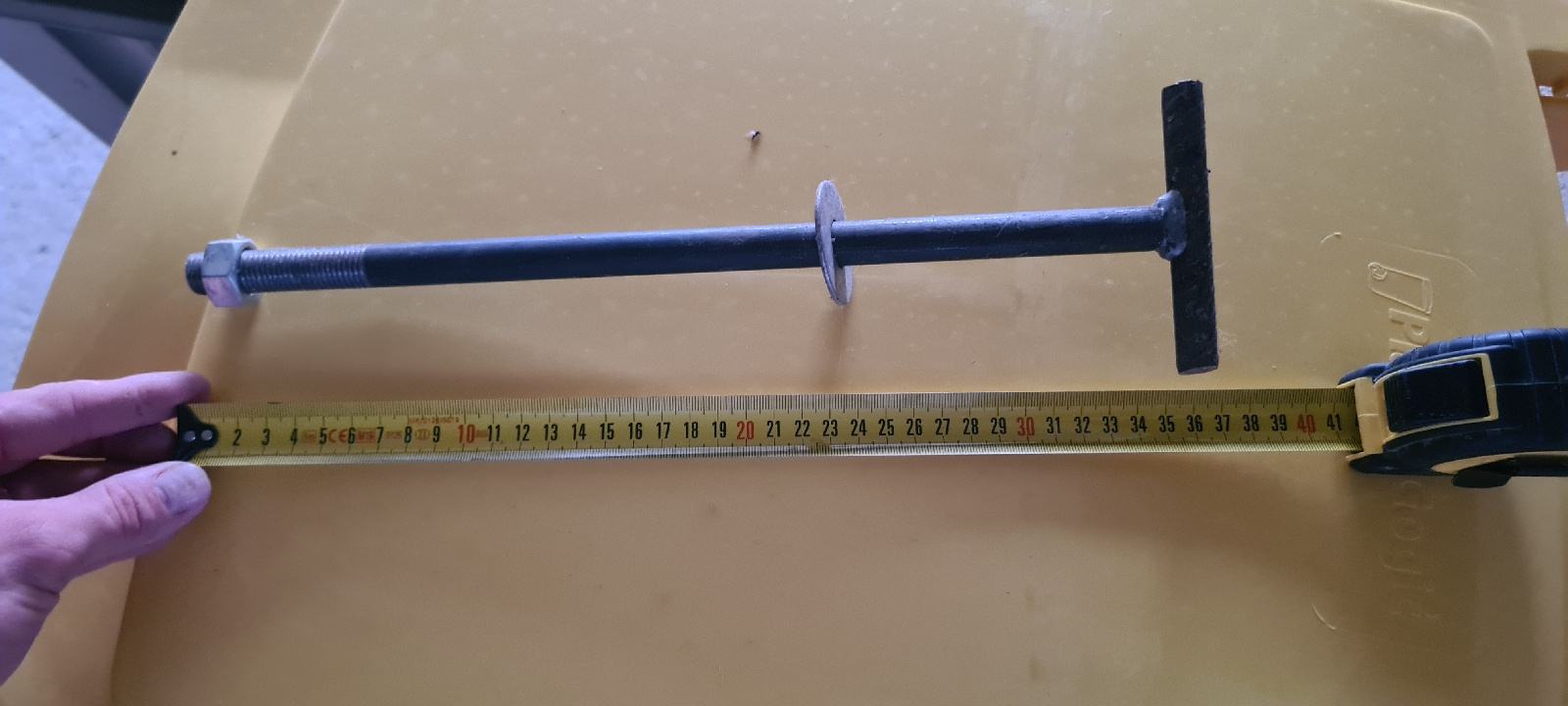 t vijak za krov