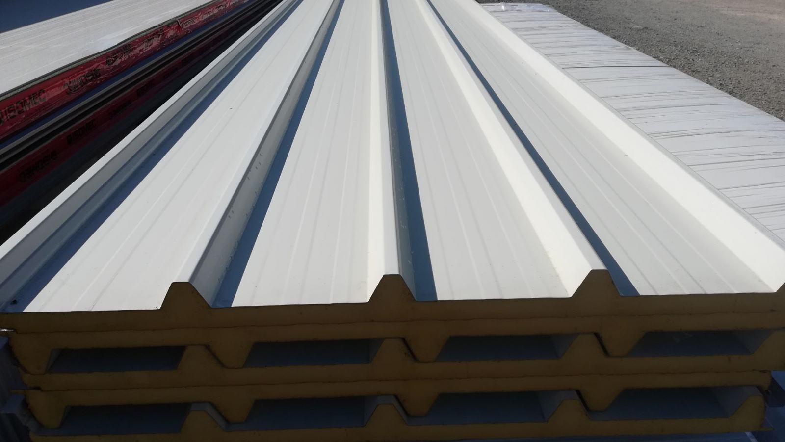 KROVNI AGRO PANELI 30-40-50-80 MM - 17,80 EUR/m2 + PDV