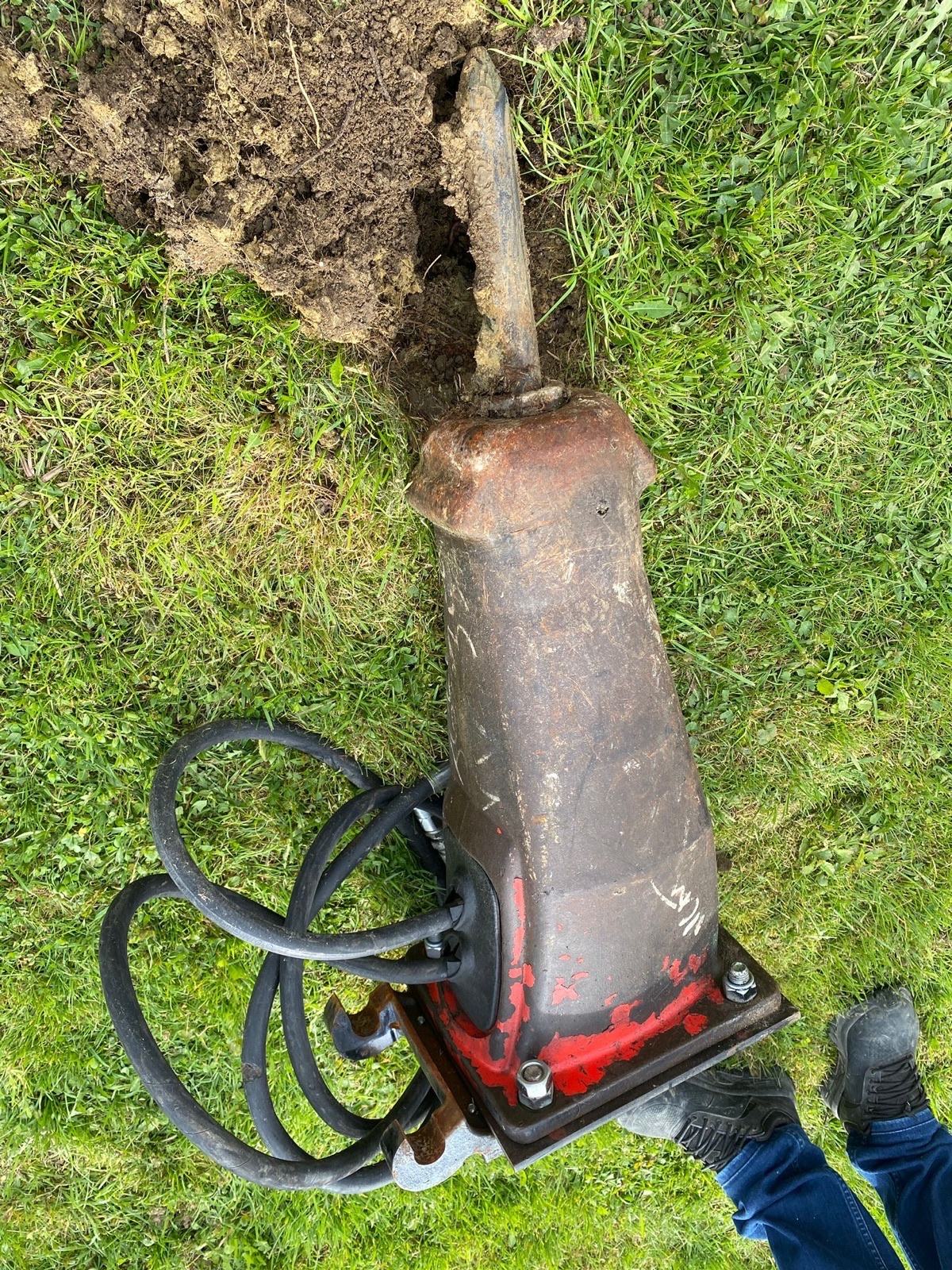 Hidraulični čekič Rammer 120kg