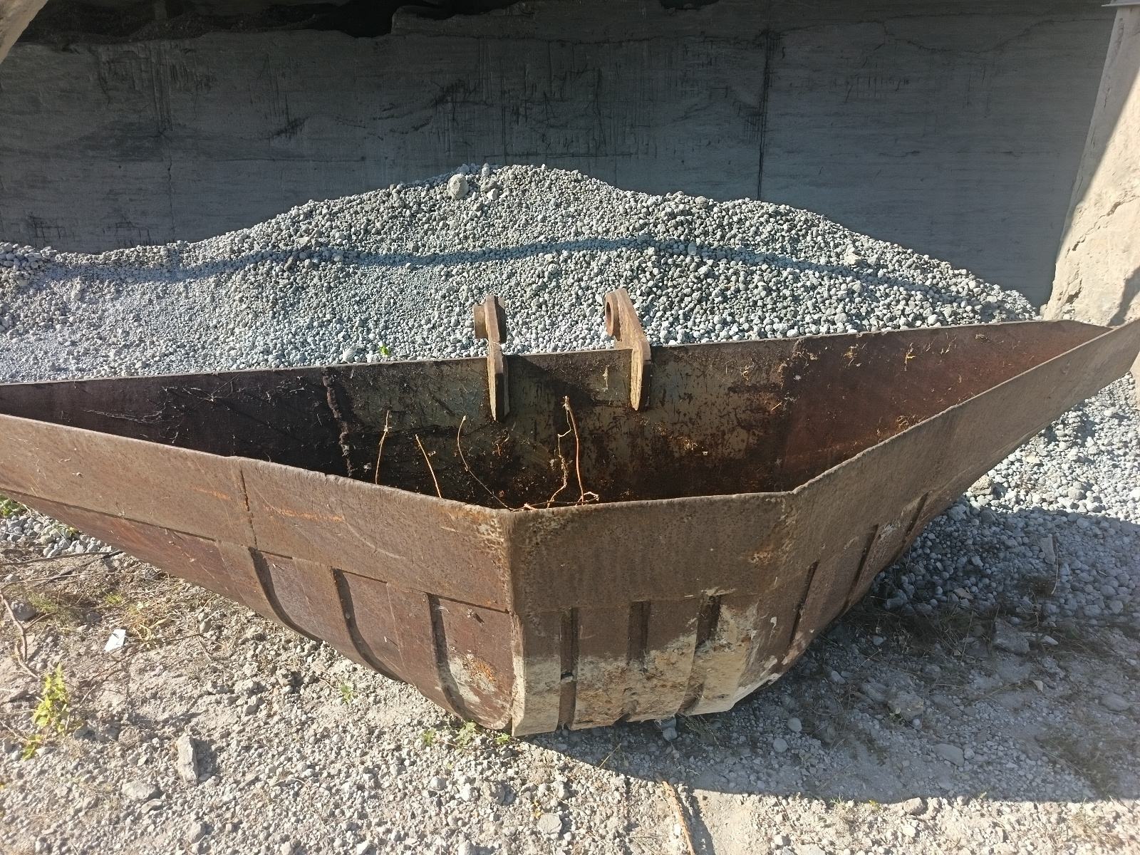 TRAPEZNA ŽLICA ZA KANALE