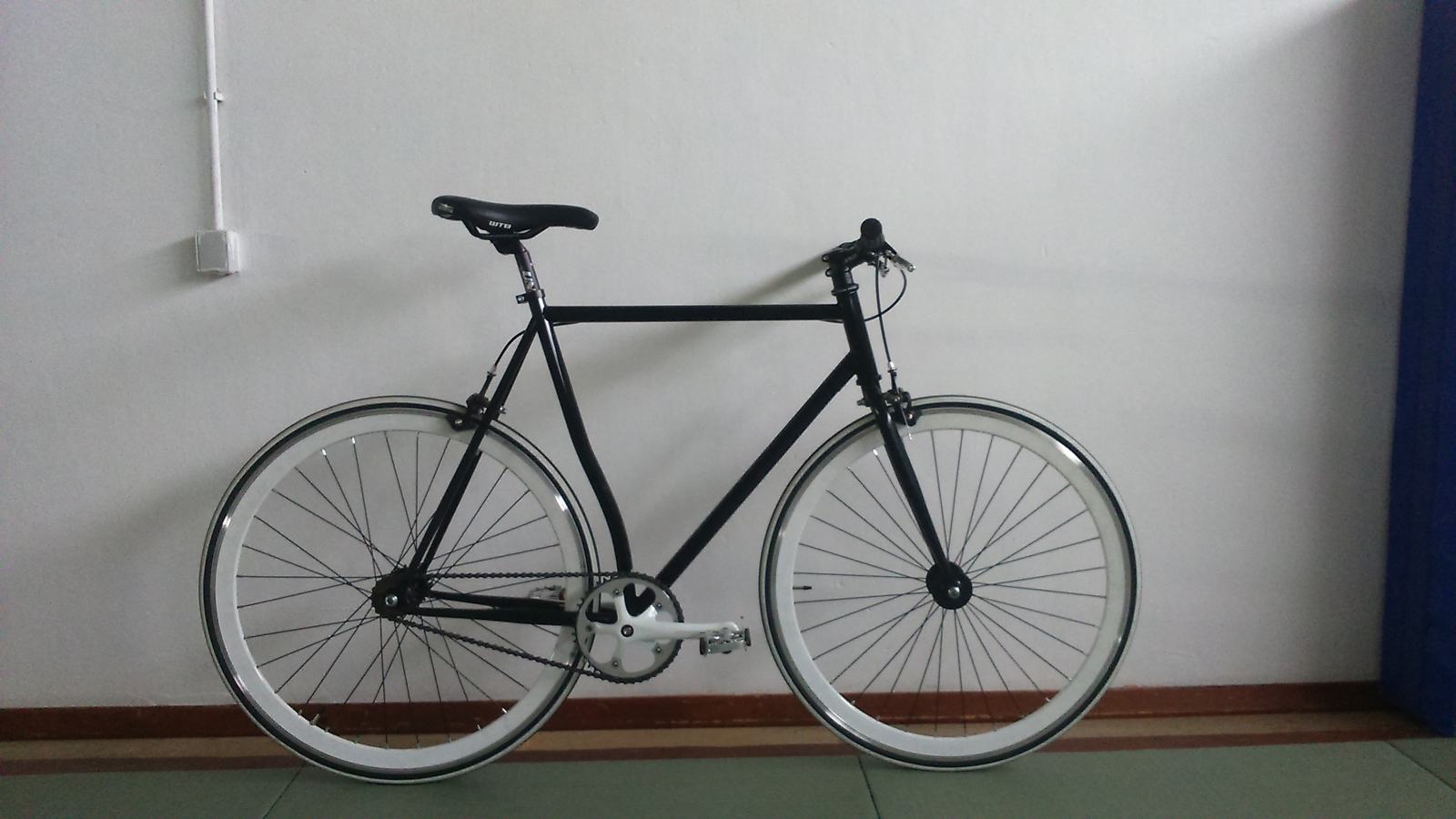 Fixie / Singlespeed Custom Jumpertrek - NOVI