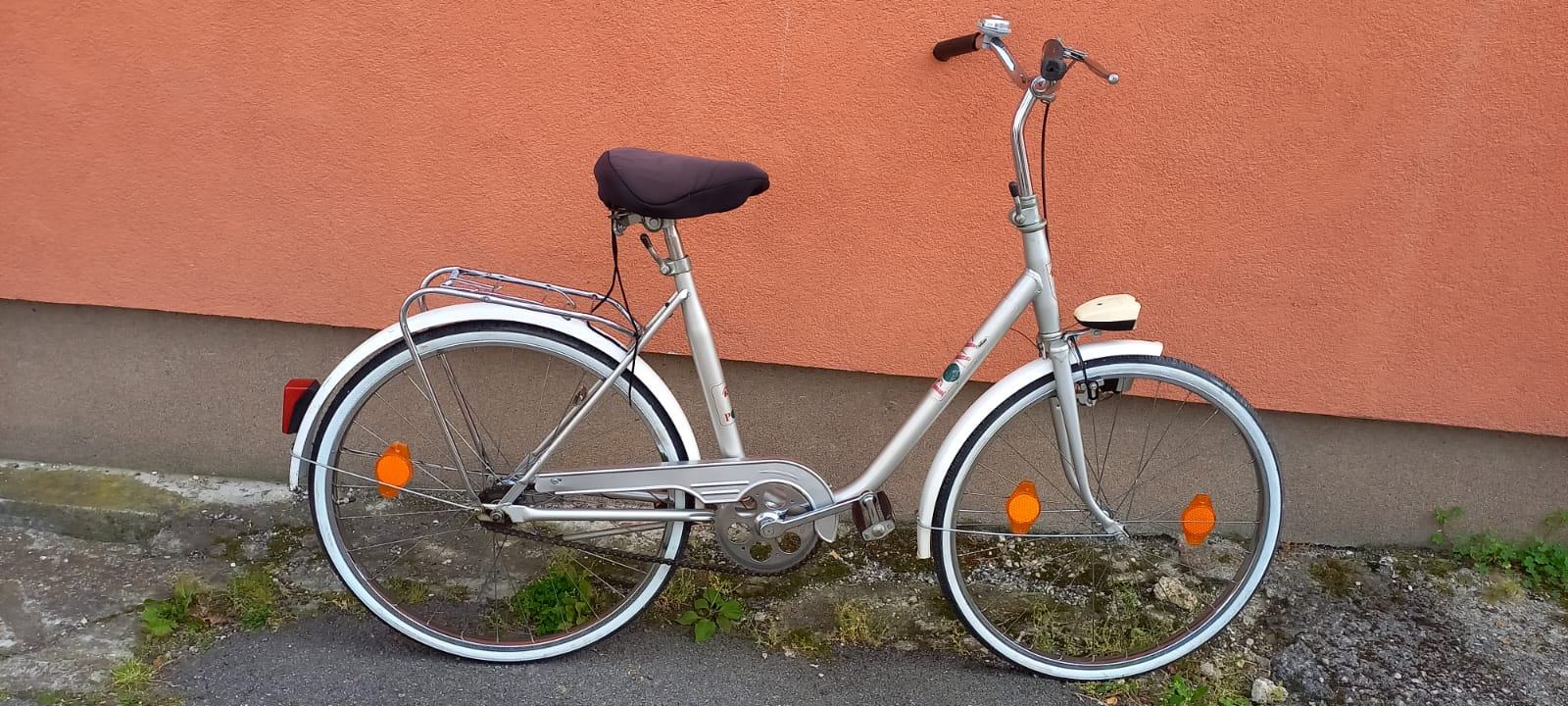 Pony - Rog maxi sa 24 cola kotačima, zadnja nožna kočnica, sačuvan