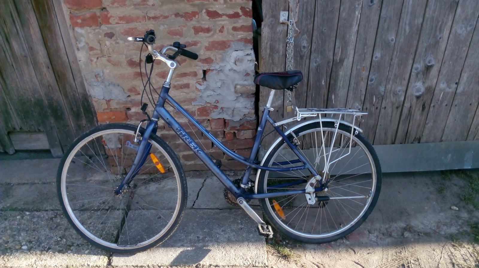 Trek 7600 gradski ženski bicikl -Rama 20 ocuvan