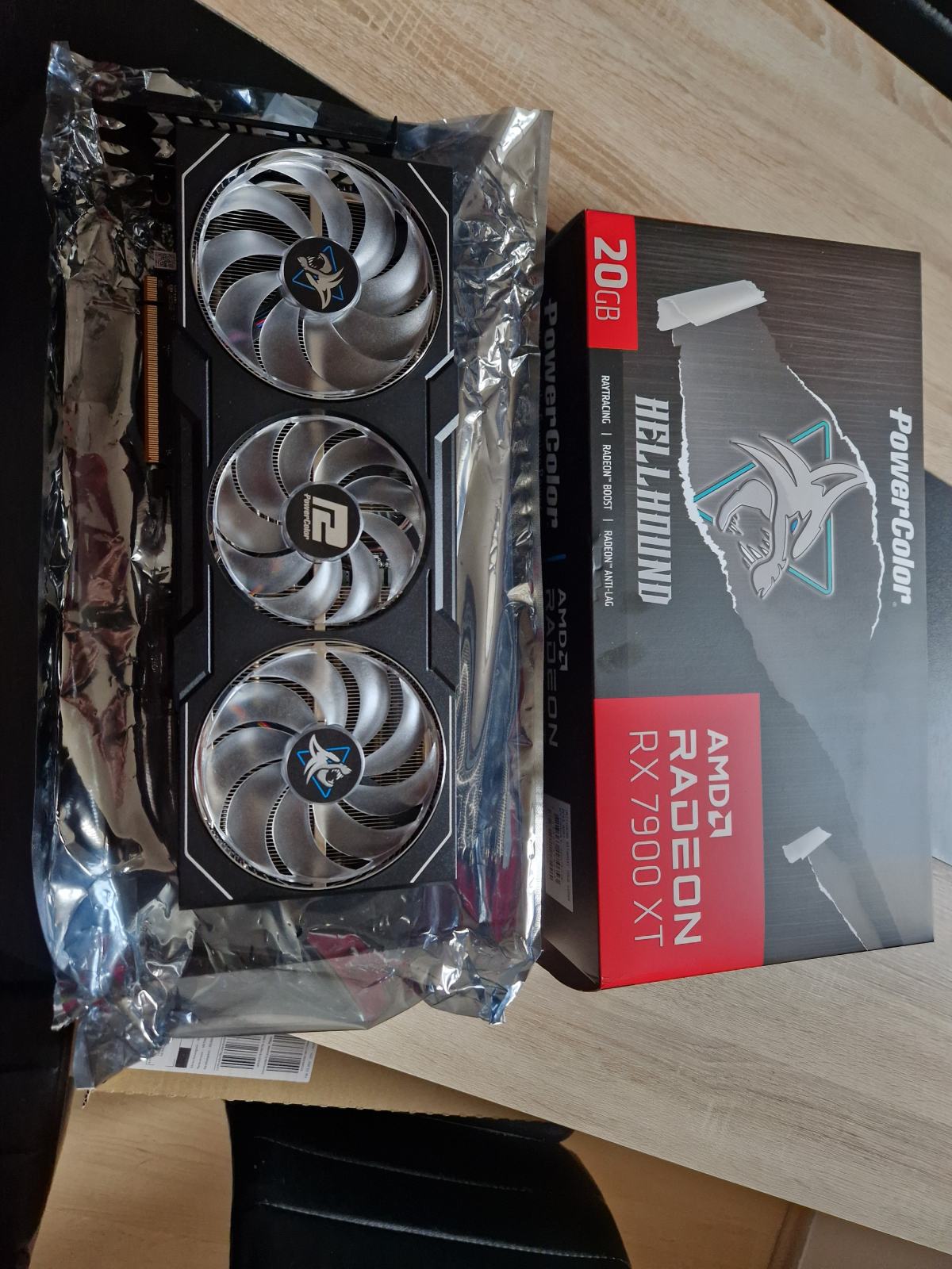 AMD PowerColor Hellhound RX 7900 XT 20GB