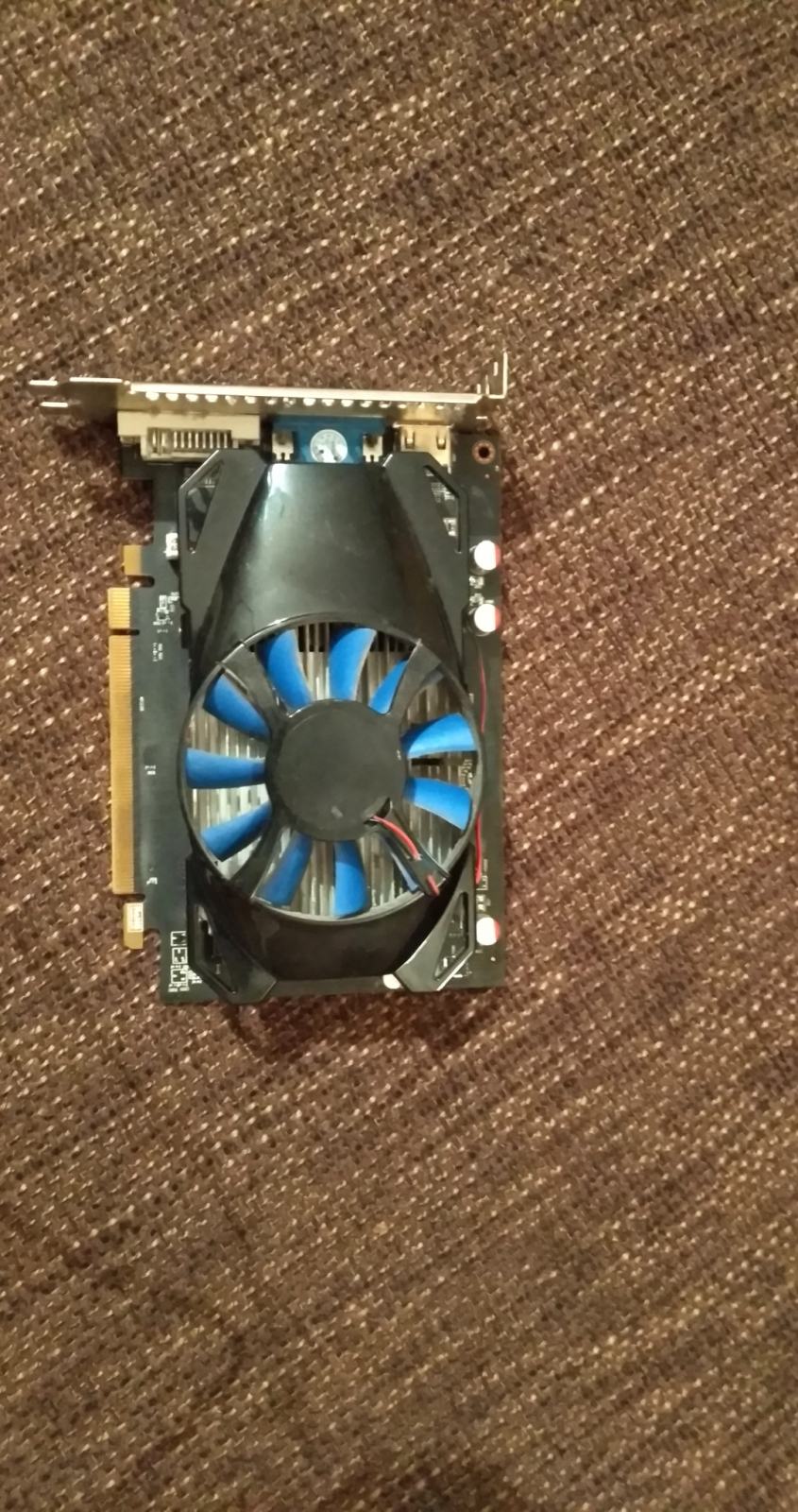 AMD R7 350 2GB 128bit GDDR5