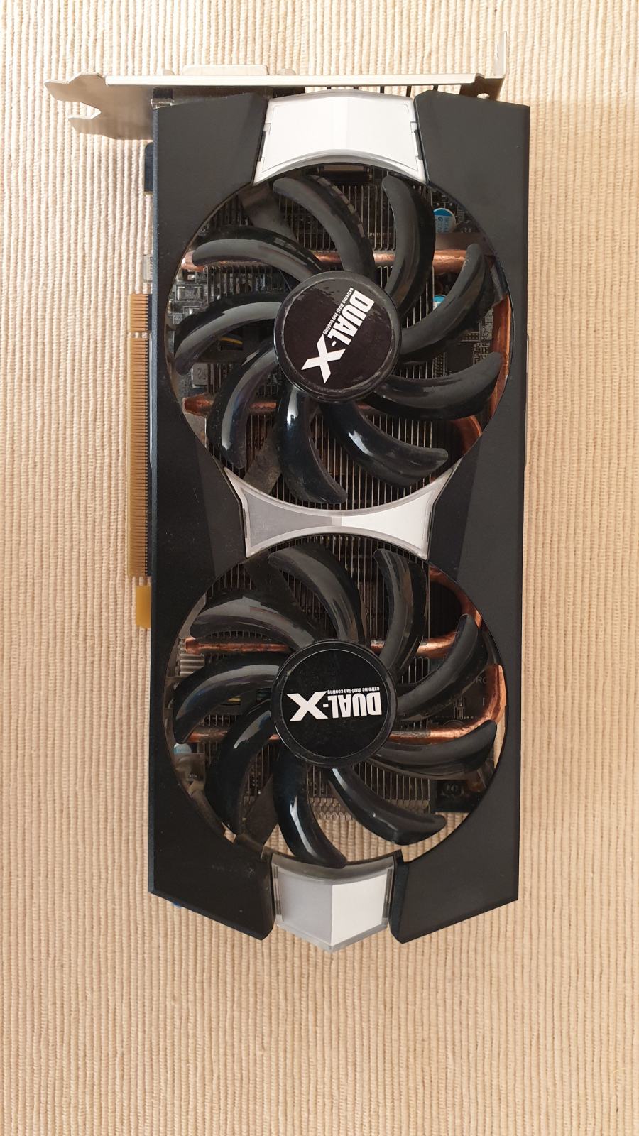 AMD Radeon R9 270X 2GB GDDR5 - Sapphire