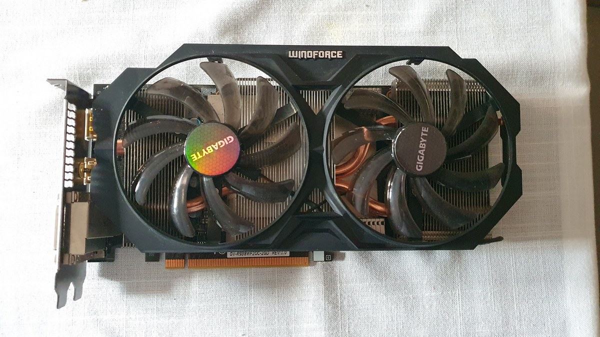 AMD Radeon R9 380 2GB Gigabyte Windforce