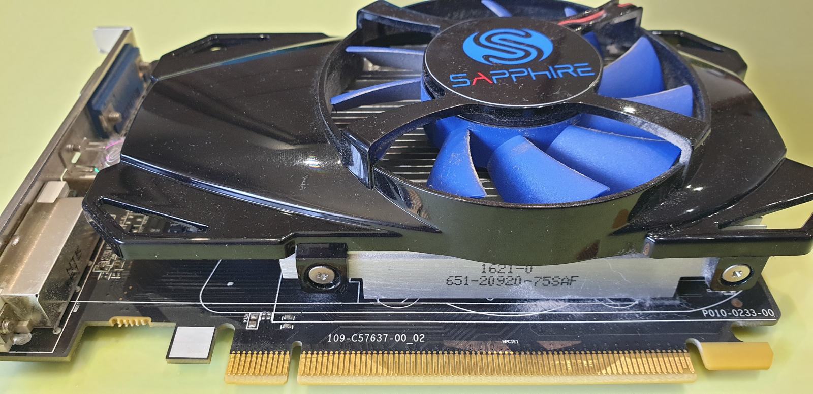 AMD Radeon Sapphire R7 250