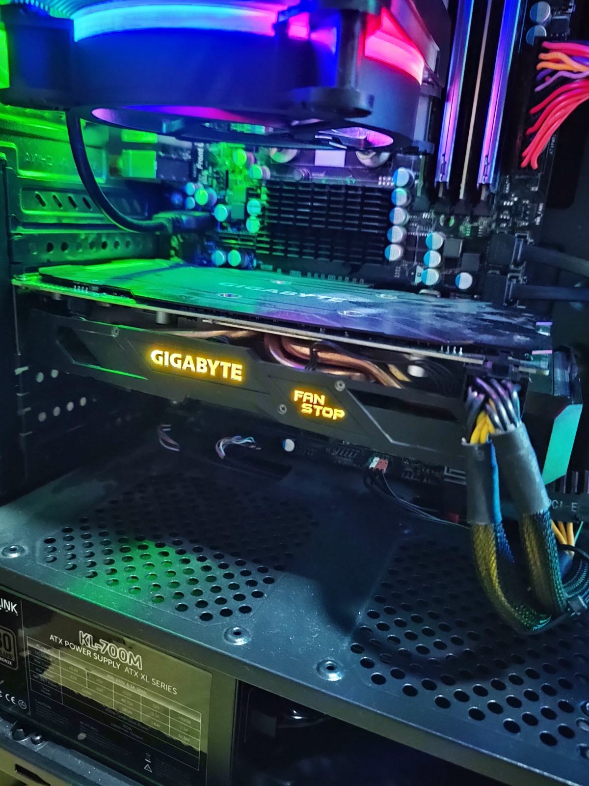 AMD RX 570 4GB Gaming Gigabyte