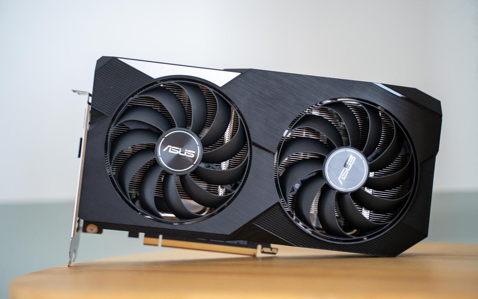 ASUS DUAL RX 6650 XT OC