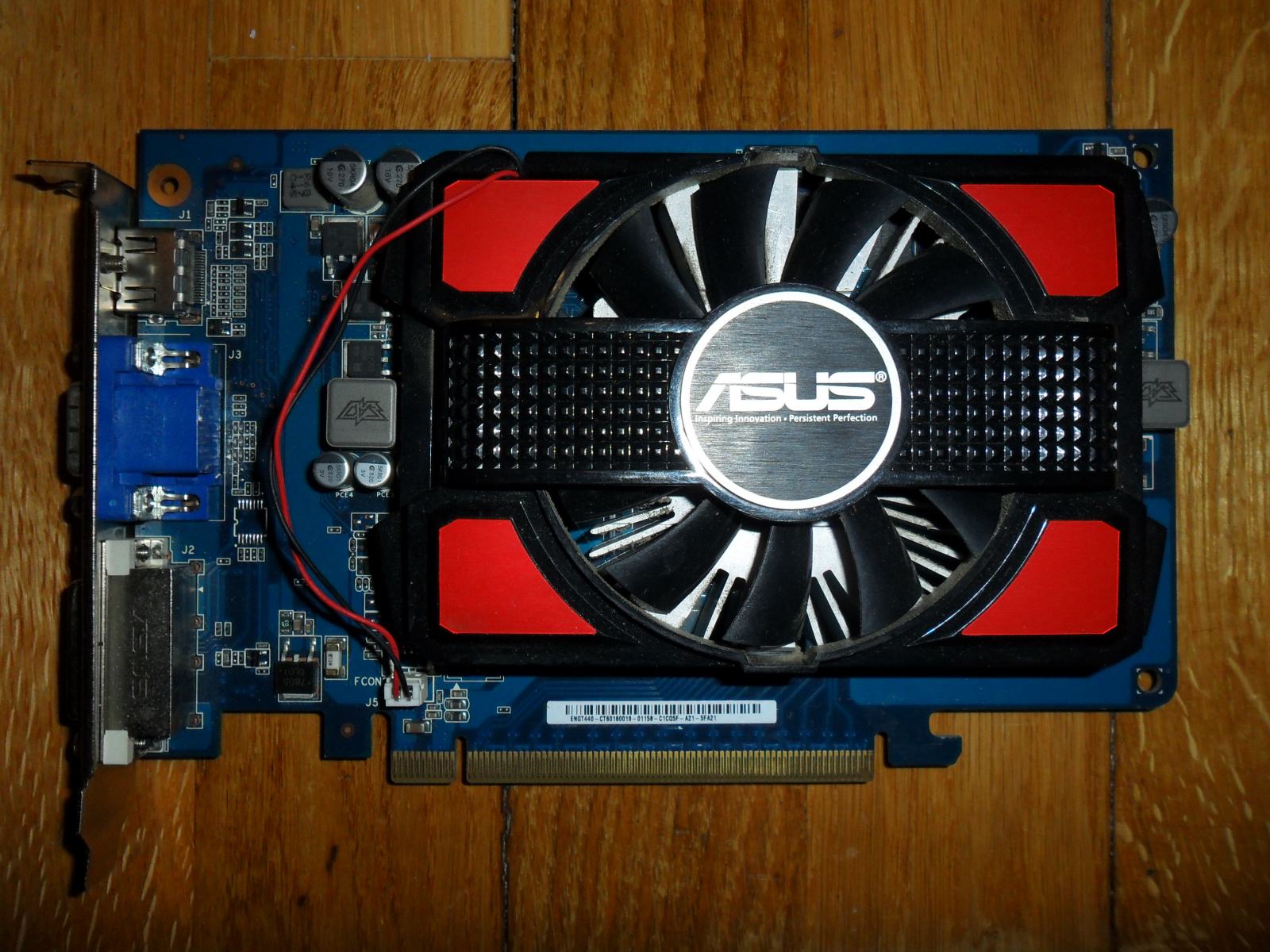 ASUS ENGT440/DI/1GB GDDR3