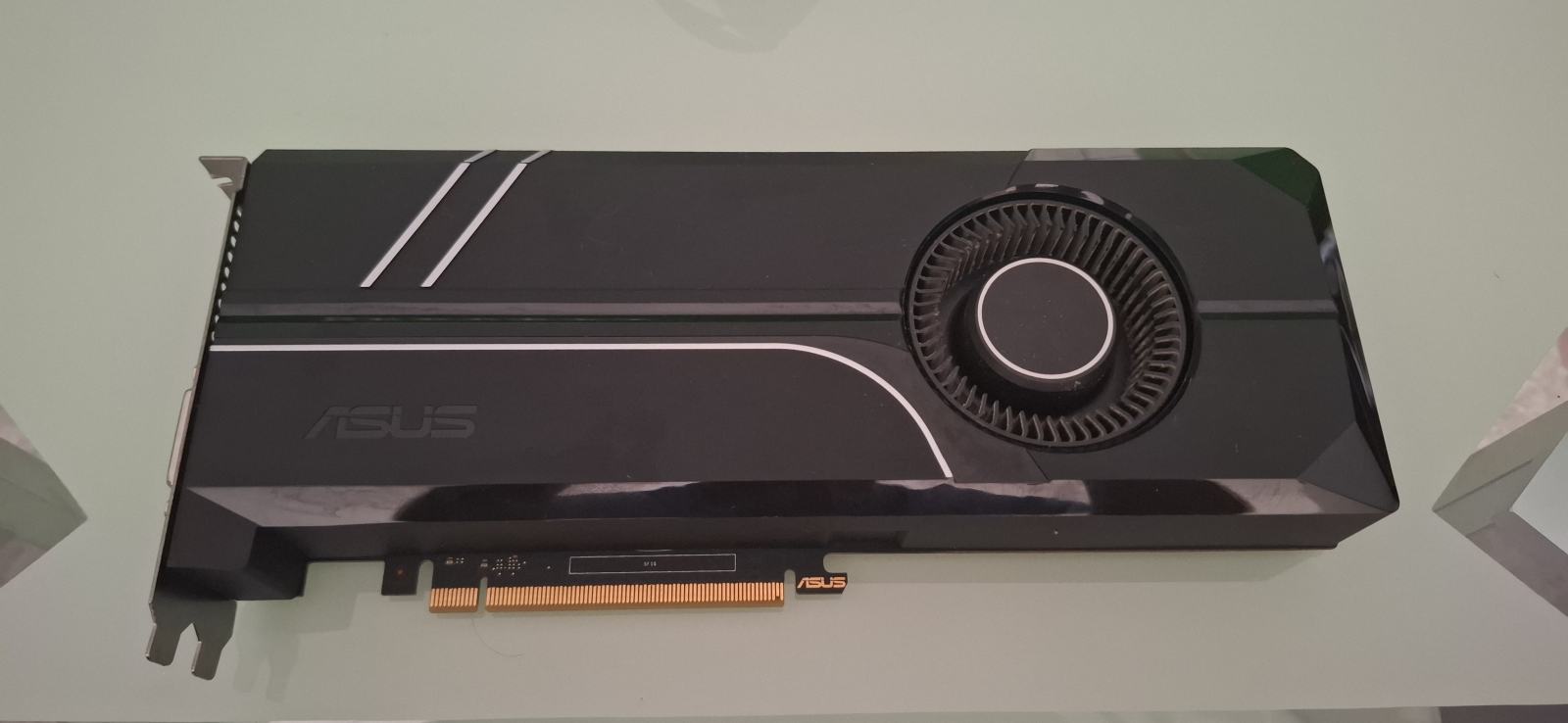 ASUS GTX 1070 TURBO