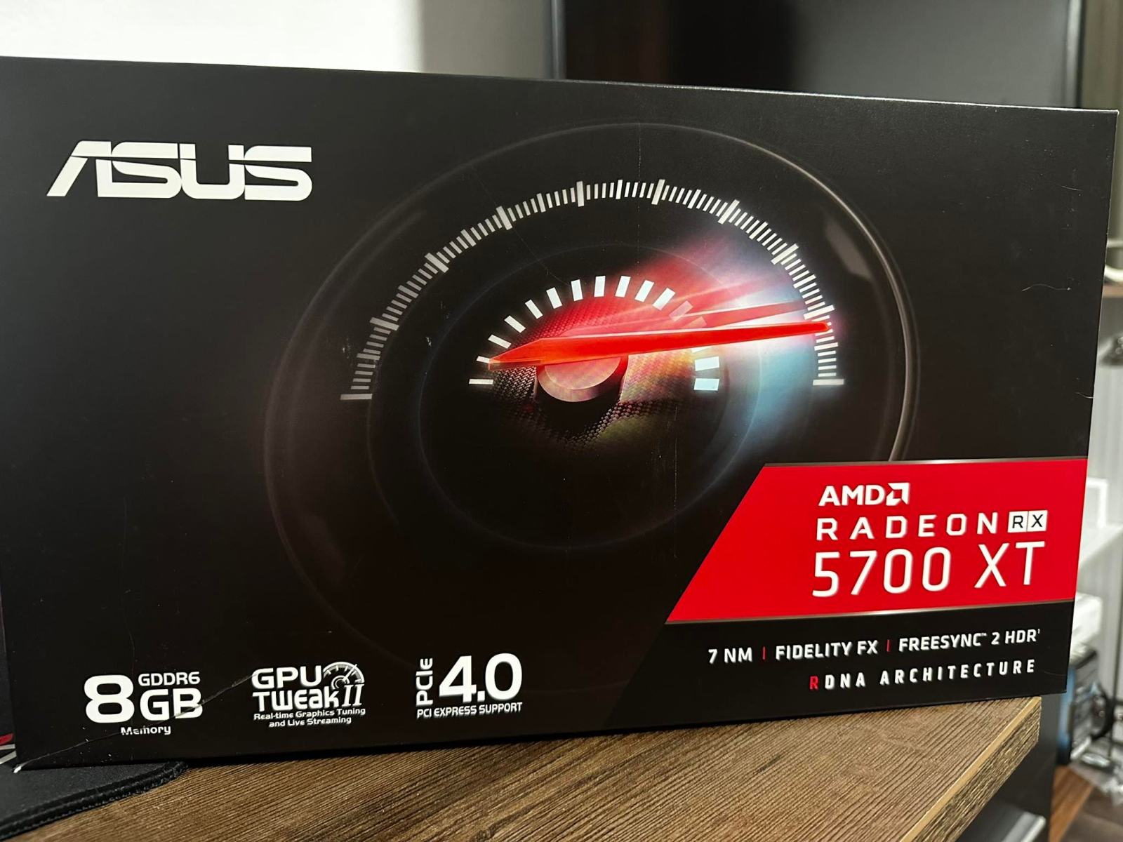 ASUS Radeon 5700 XT 8GB