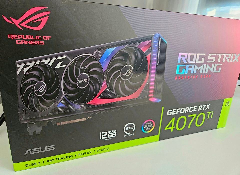 ASUS ROG STRIX GeForce RTX 4070 Ti RGB Edition