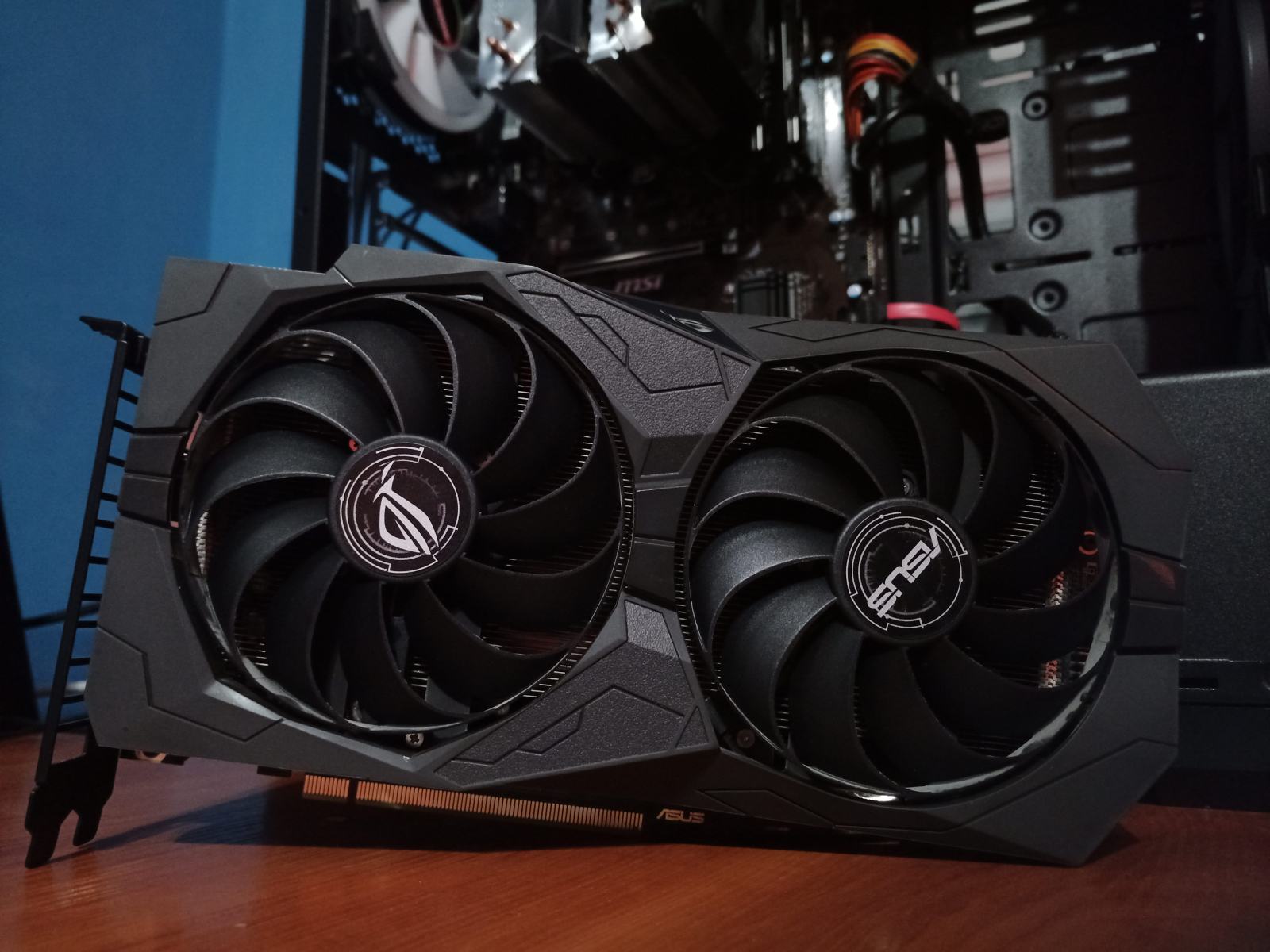 ASUS ROG STRIX GTX 1660 SUPER GAMING