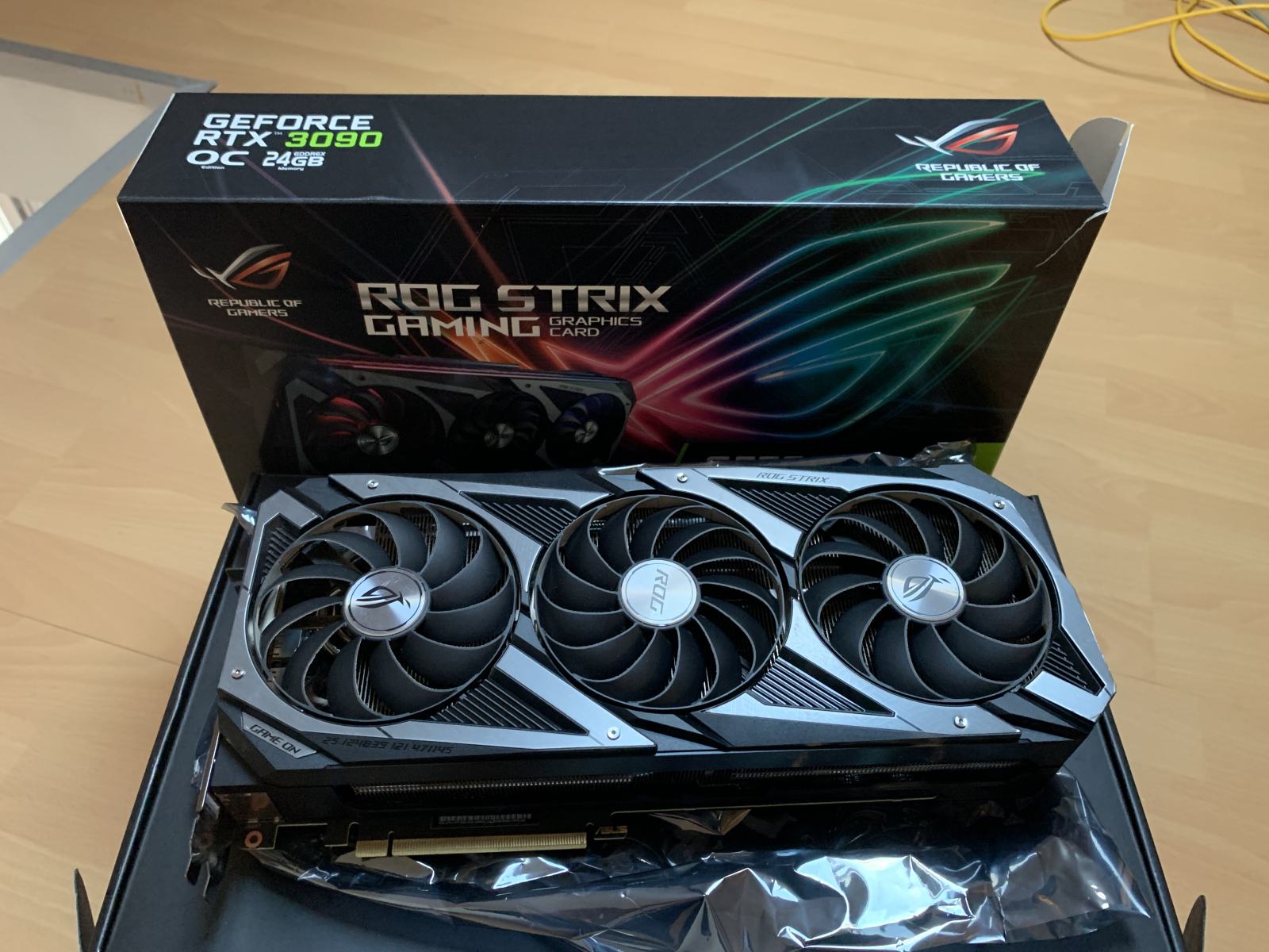 ASUS RTX 3090 ROG STRIX GAMING
