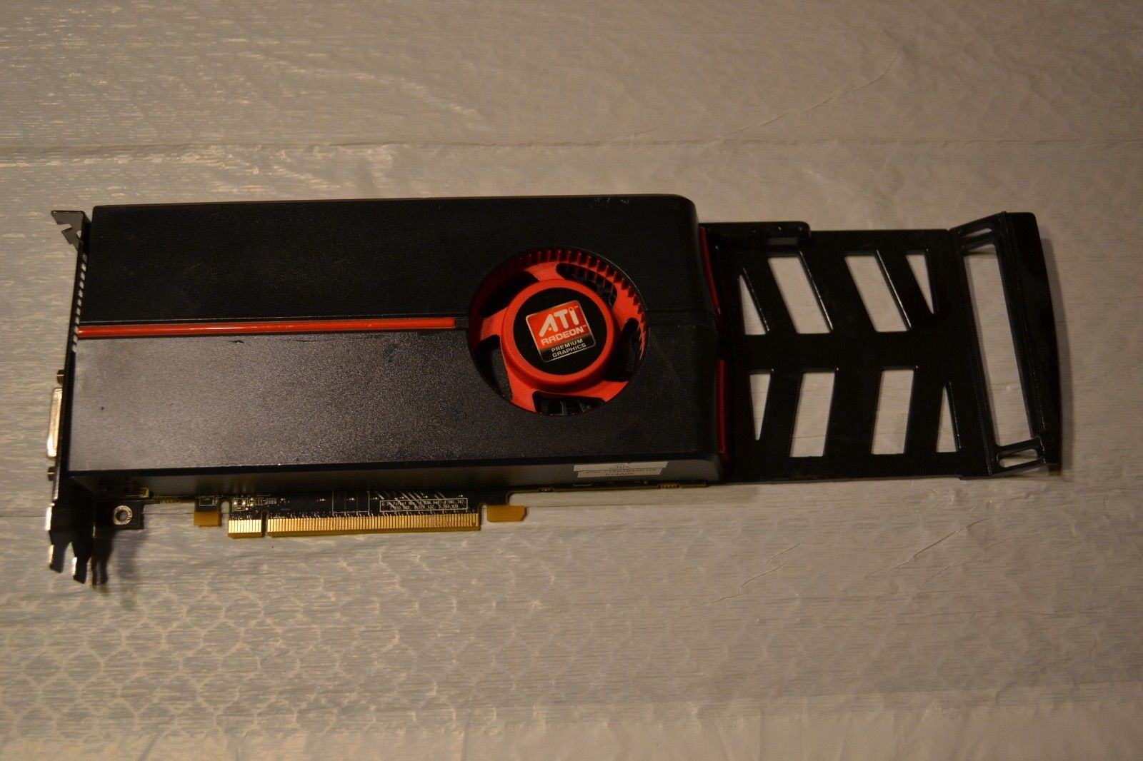 ATI Radeon HD 5770 1GB GDDR5