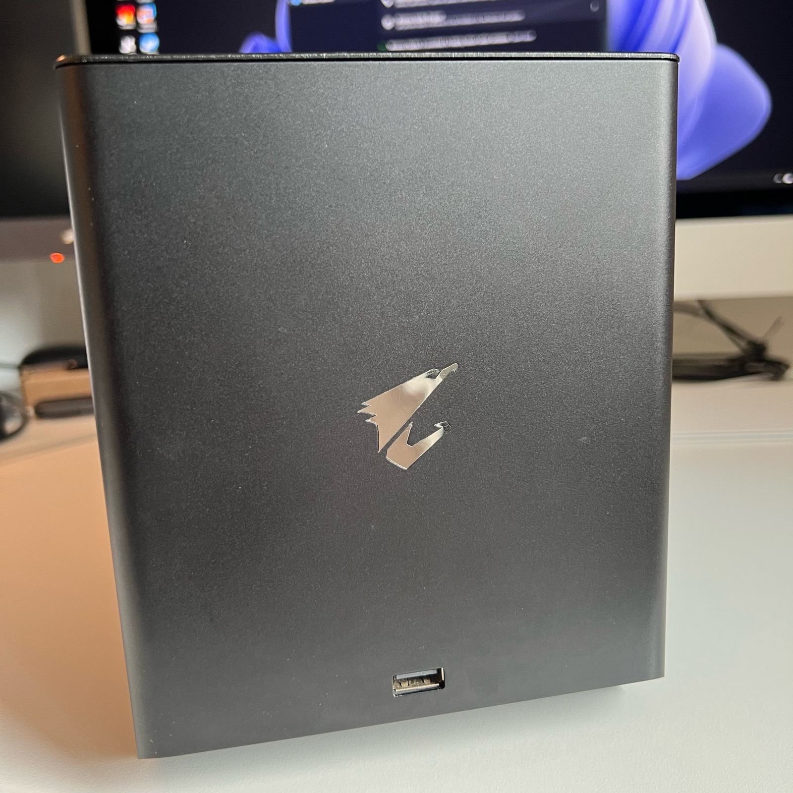 eGPU Aorus RTX 2080 Ti Gaming Box 11Gb