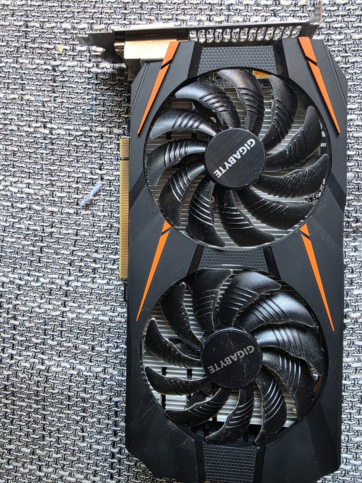 GeForce® GTX 1060 WINDFORCE 6GB