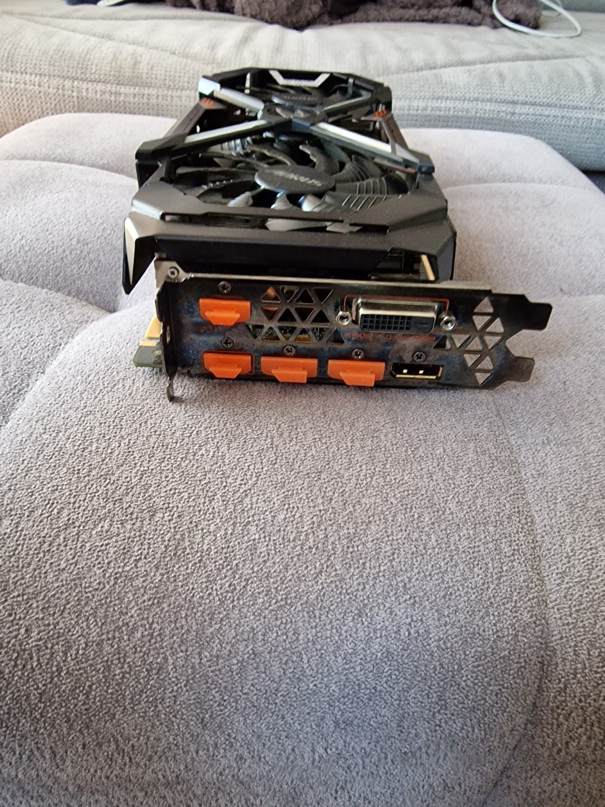 Gigabyte Aourus 1080ti 11GB