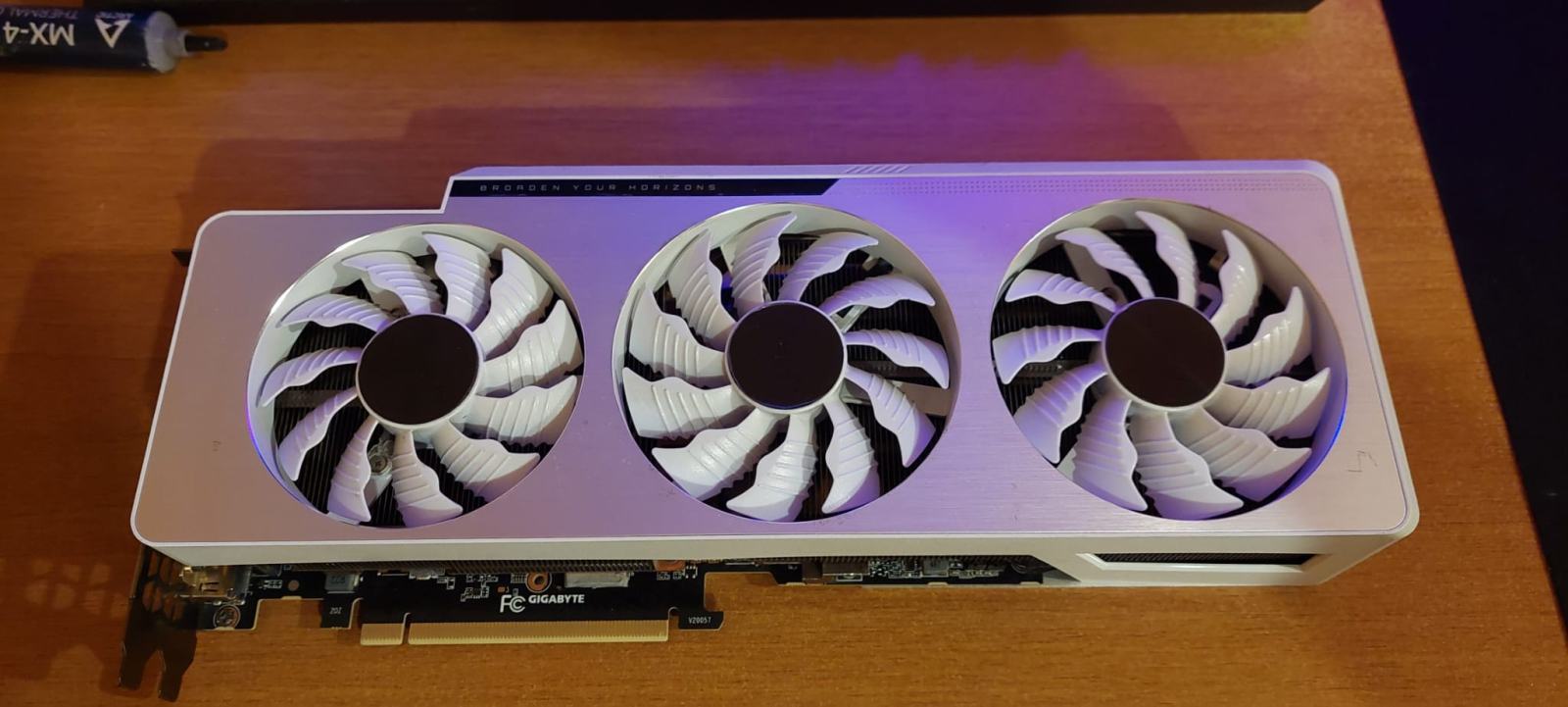 Gigabyte RTX 3080 10GB, Vision OC, Windforce 3