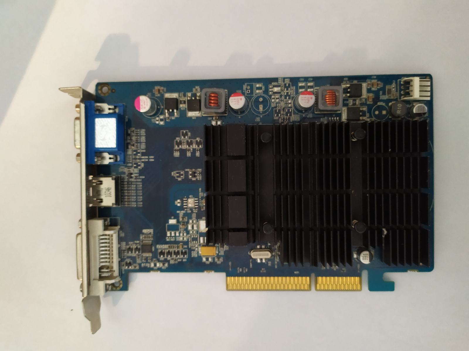 Grafička kartica AGP Sapphire HD 3450, 512MB, VGA DVI HDMI